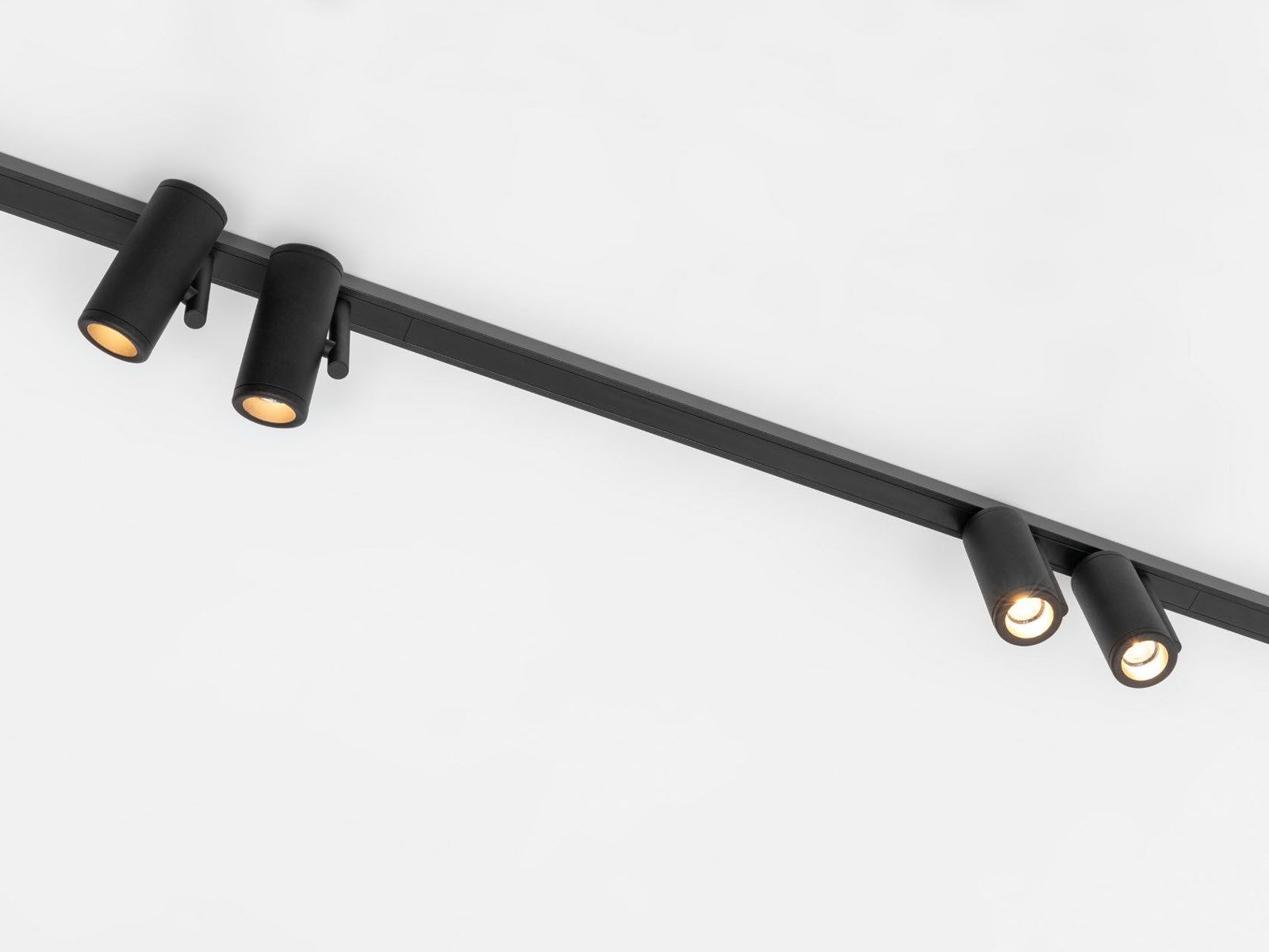 PISTA Ceiling mounted linear lighting profile By Modular Lighting ...