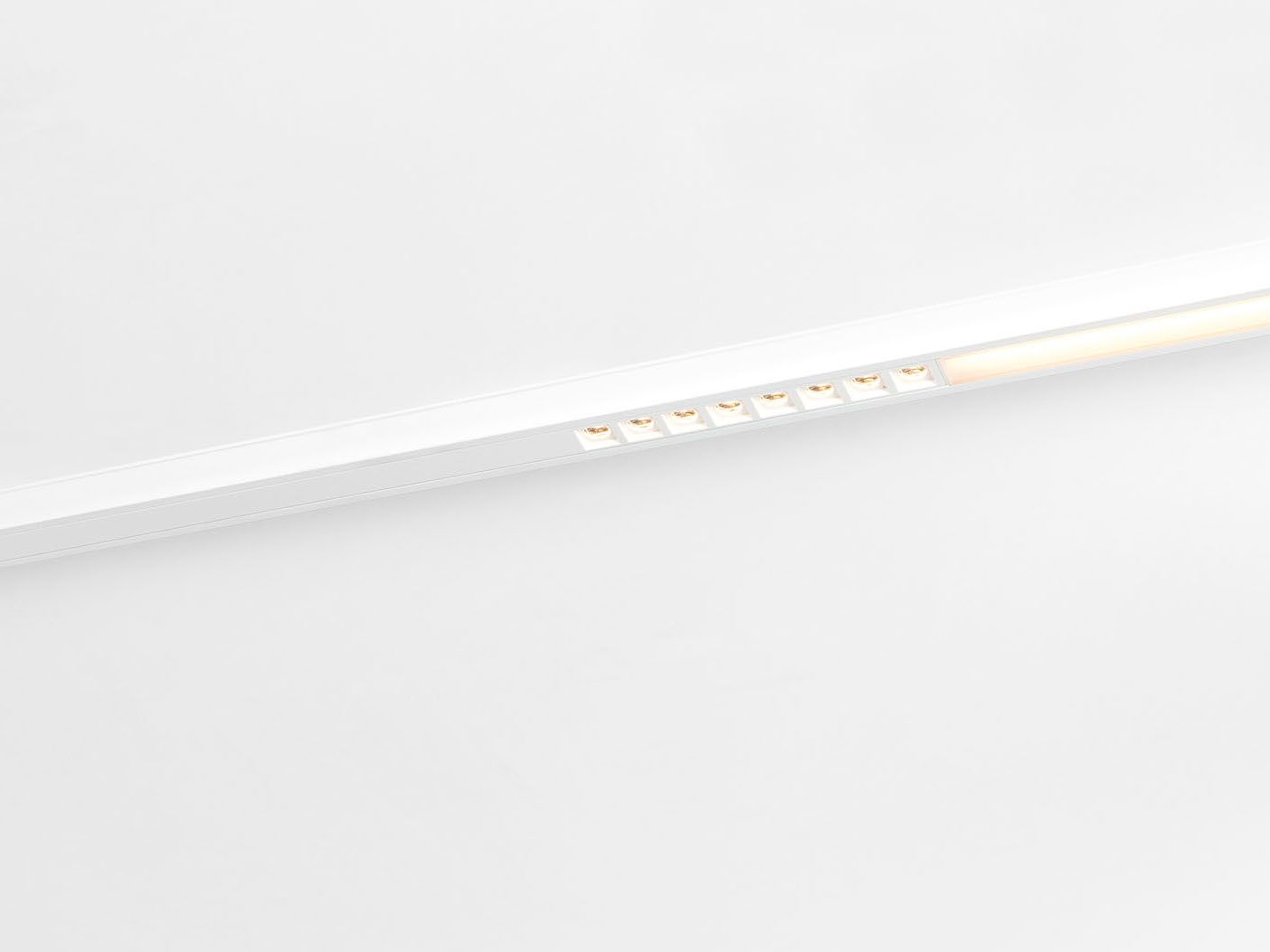 PISTA TRACK 48V LED LINEAR SPOTS LED track-Light By Modular Lighting ...