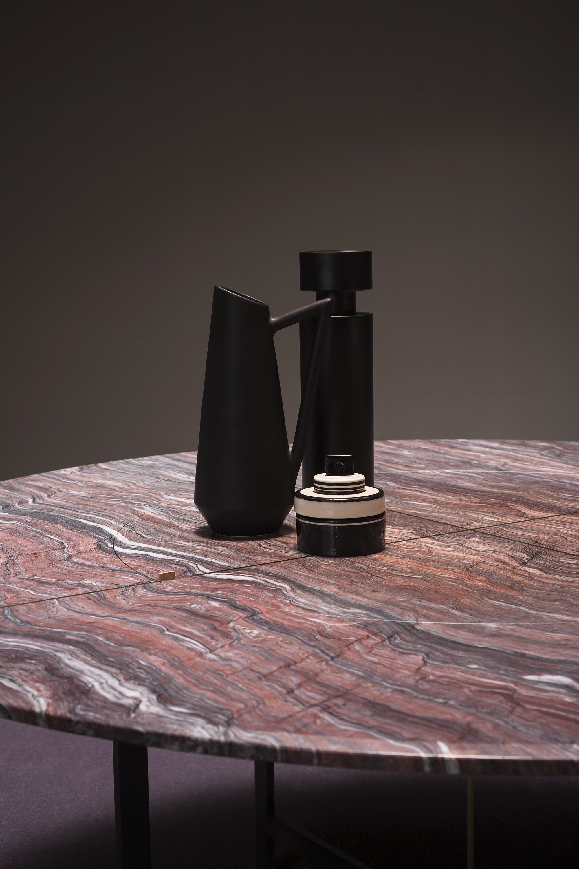 PLACÈ | Round table By BAXTER design Federico Peri