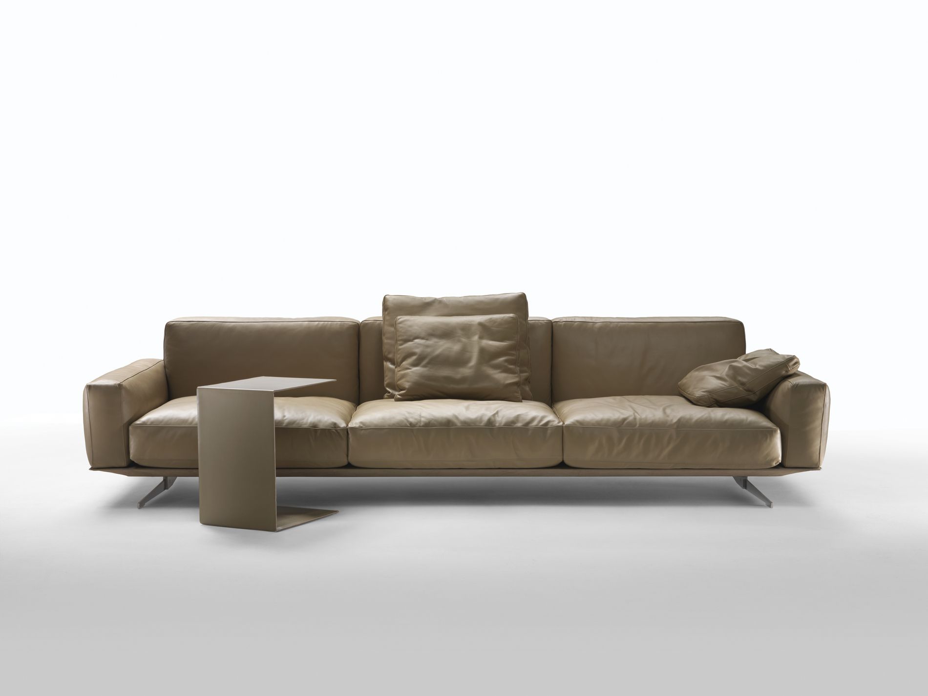 Rectangular tanned leather coffee table PLAIN By Flexform design ...