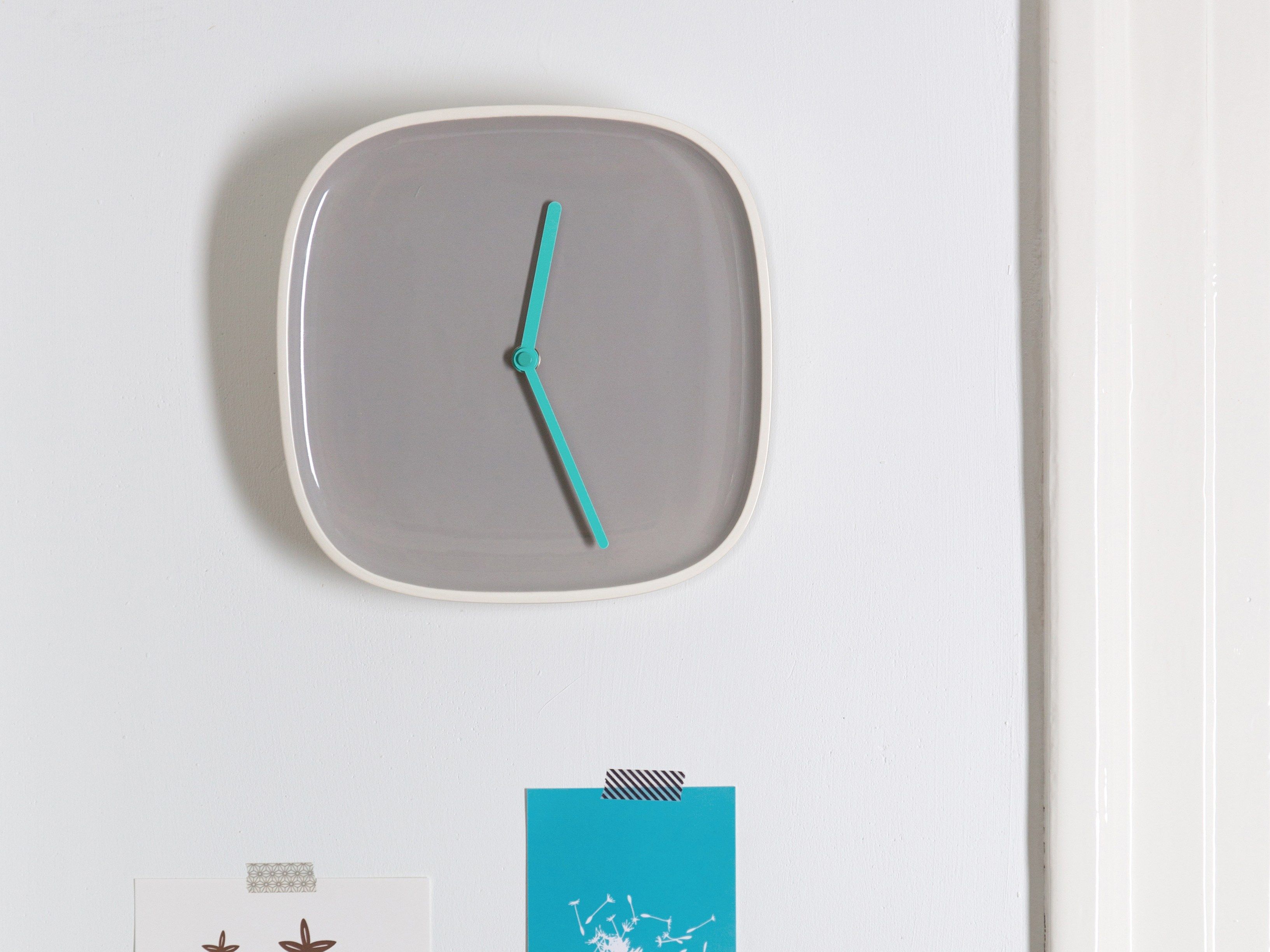 Wall-mounted ceramic clock PLATE By TEO design Yuno design