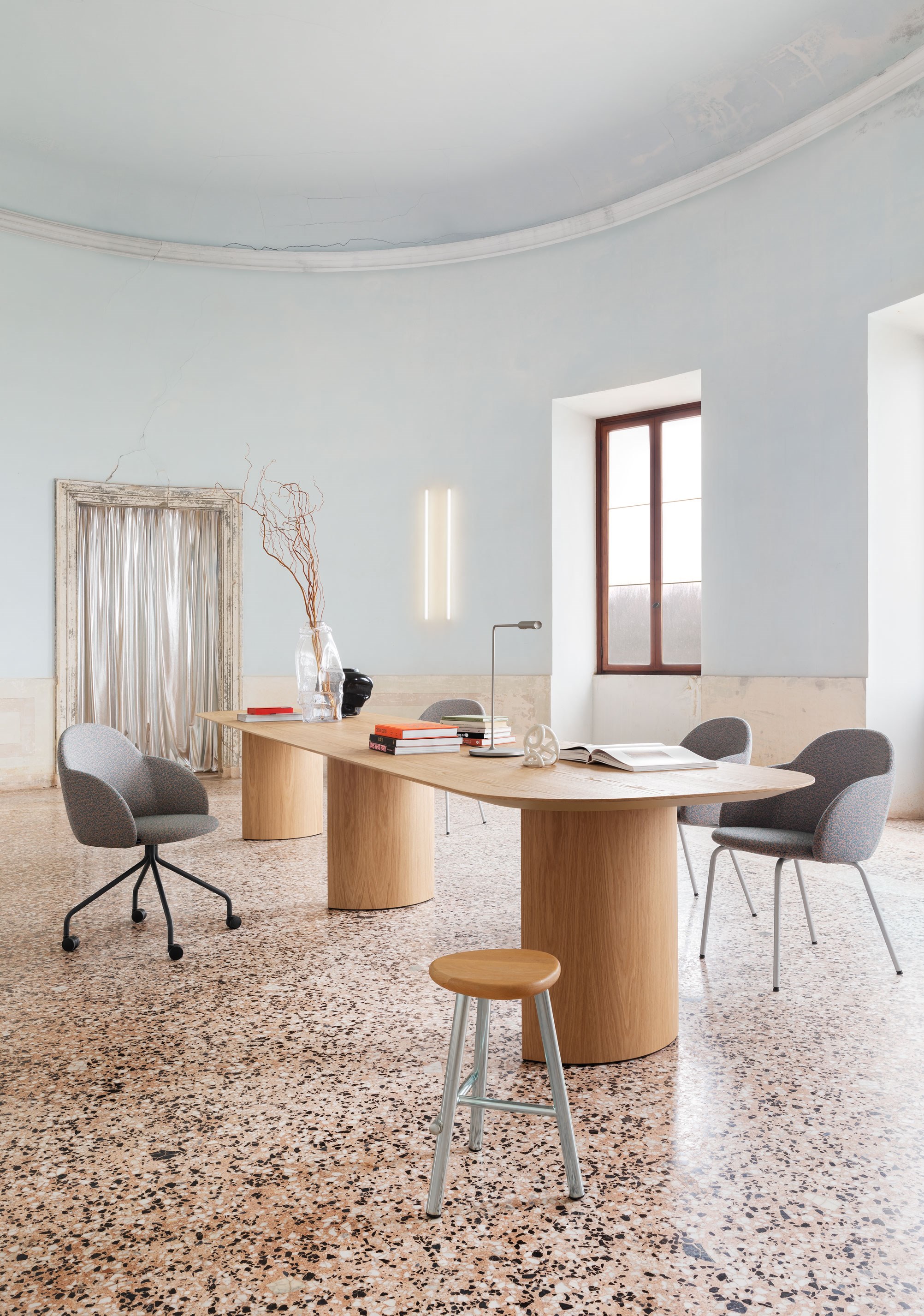 PLAUTO MAXXXI Meeting table By Miniforms | design Paolo Cappello ...