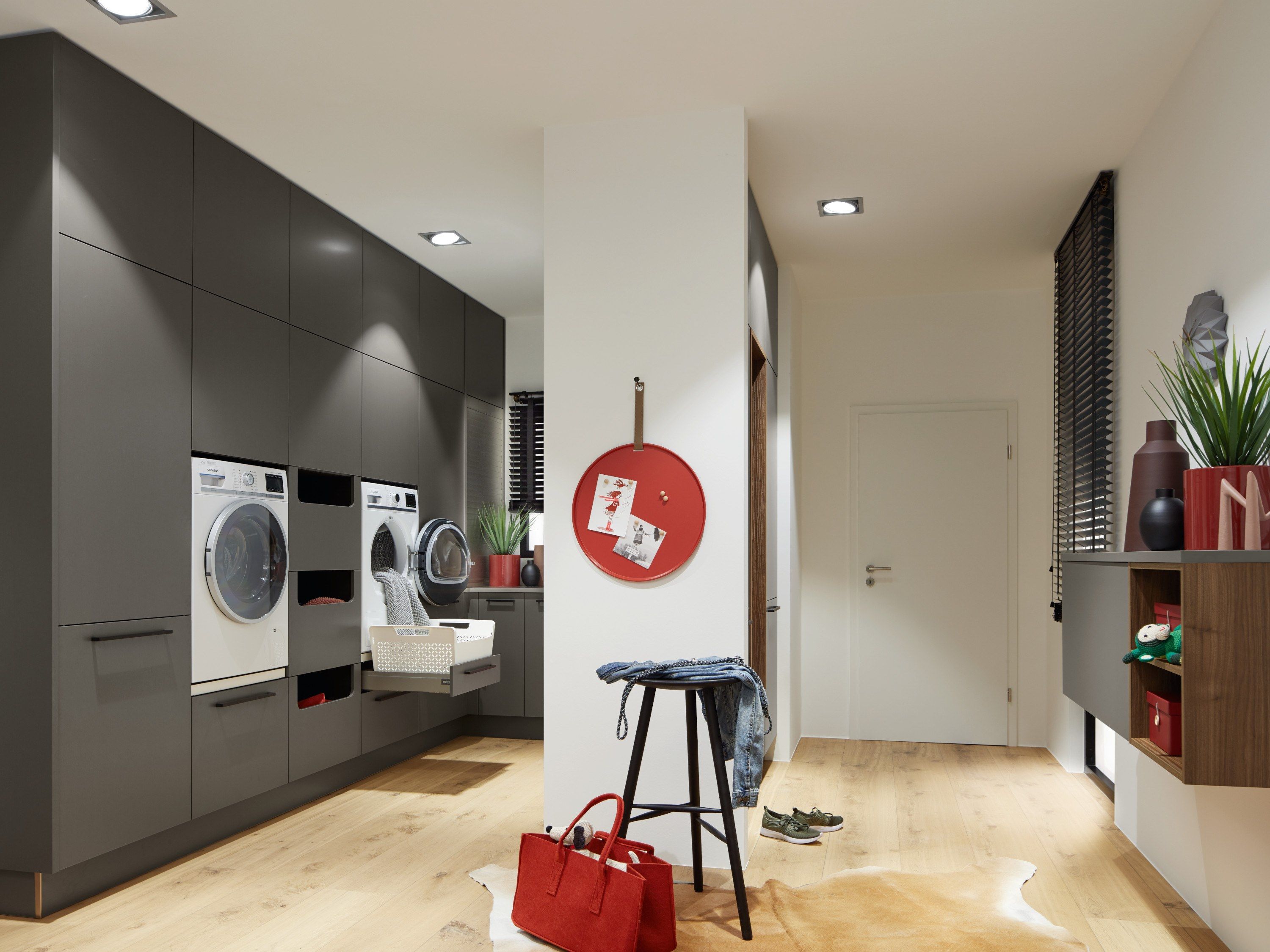 PLUS GRAPHIT Laundry room cabinet By Nolte Küchen