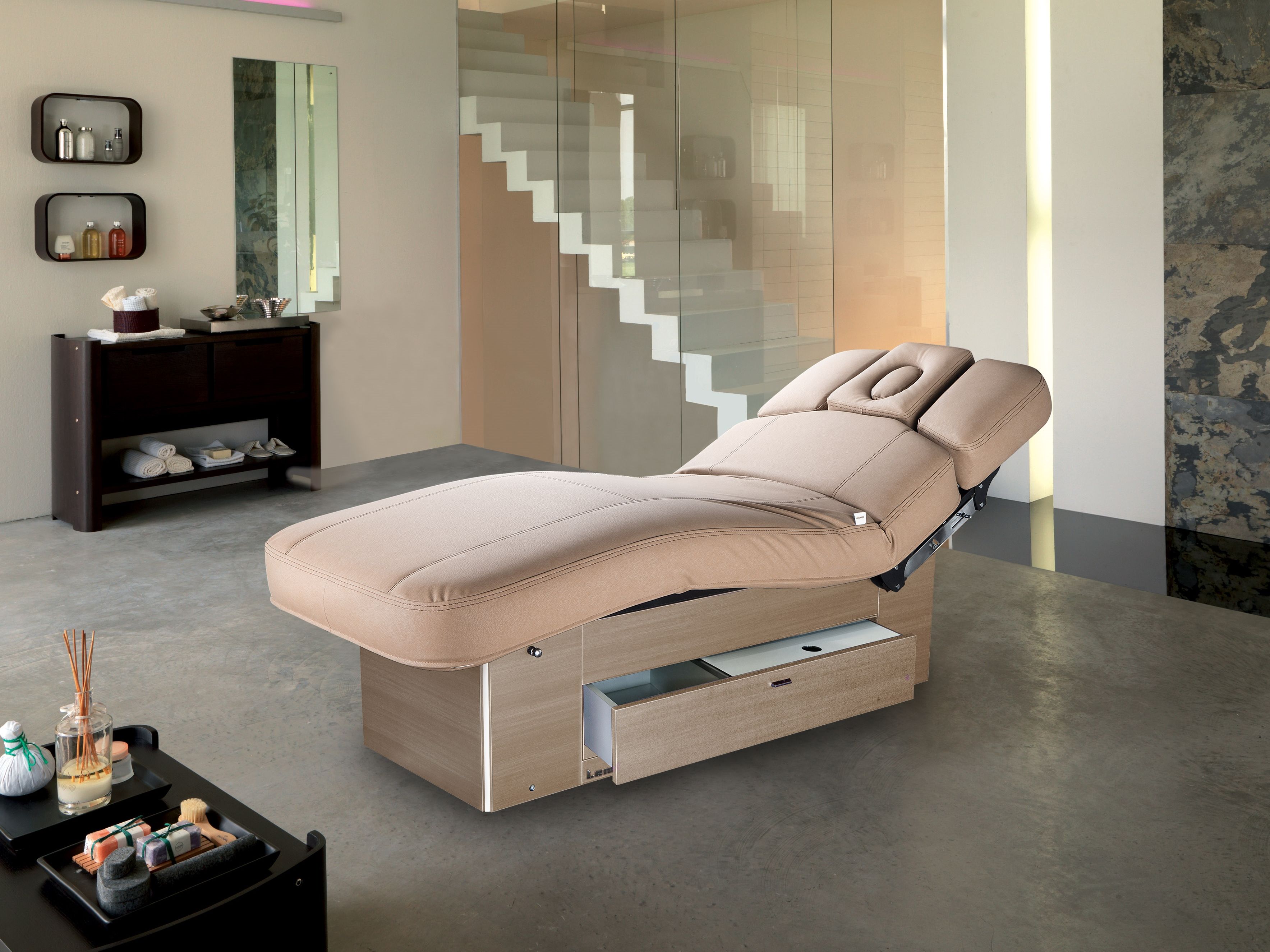 PORTOFINO EVO Electric folding massage bed By Lemi Group