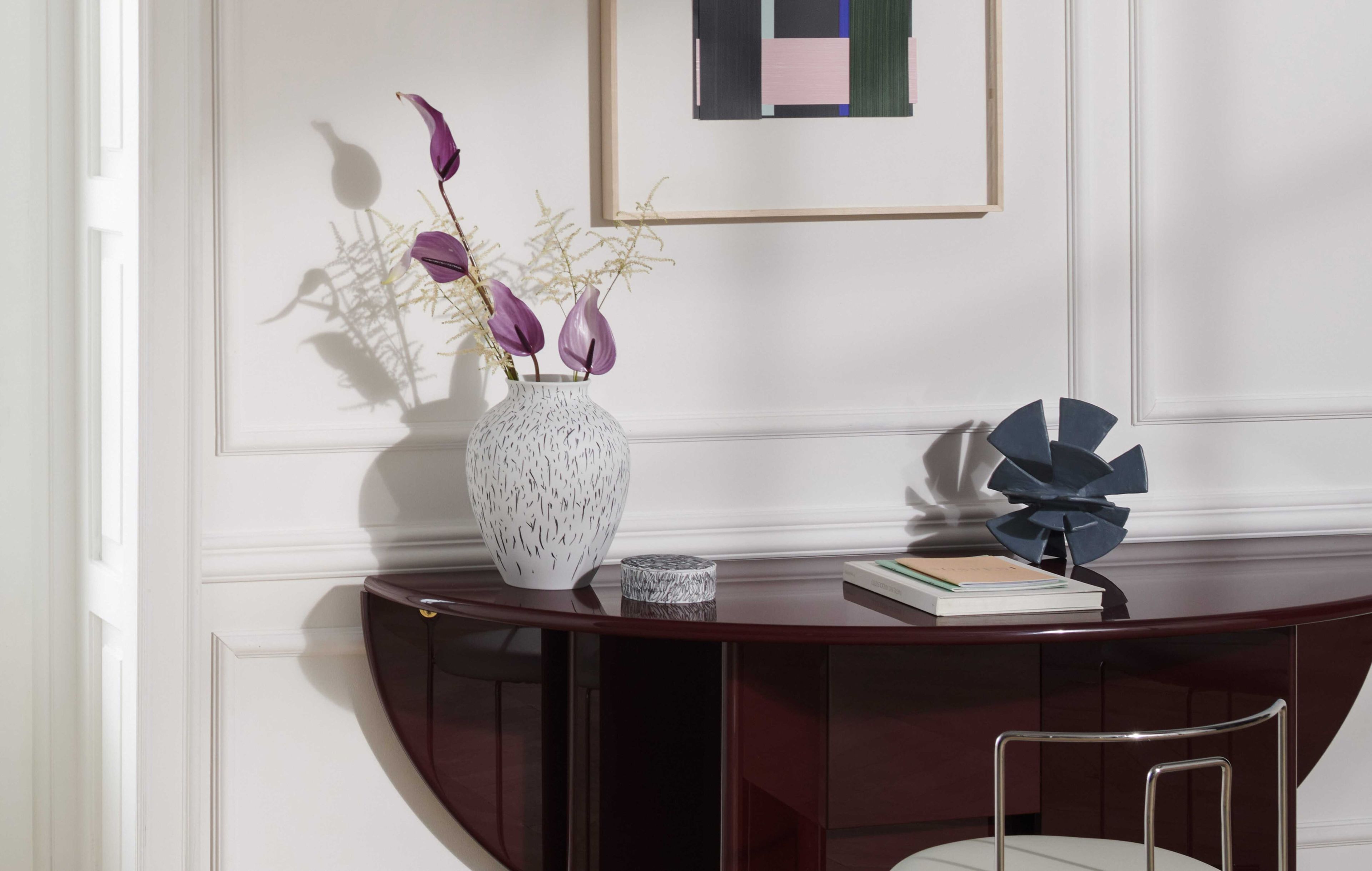 POST SCRIPTUM Round porcelain vase By Cassina | design Formafantasma