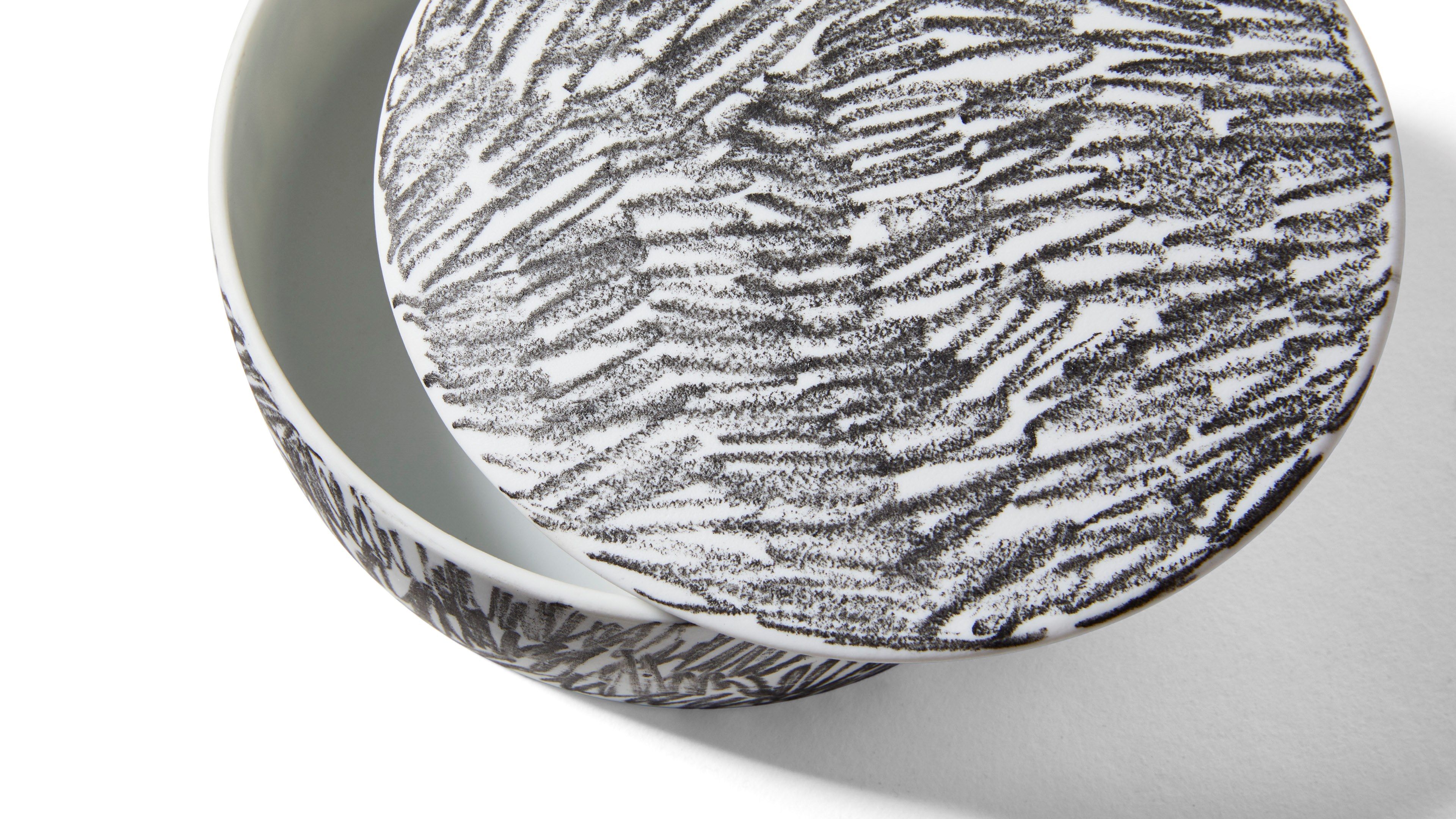 POST SCRIPTUM Porcelain storage box By Cassina | design Formafantasma