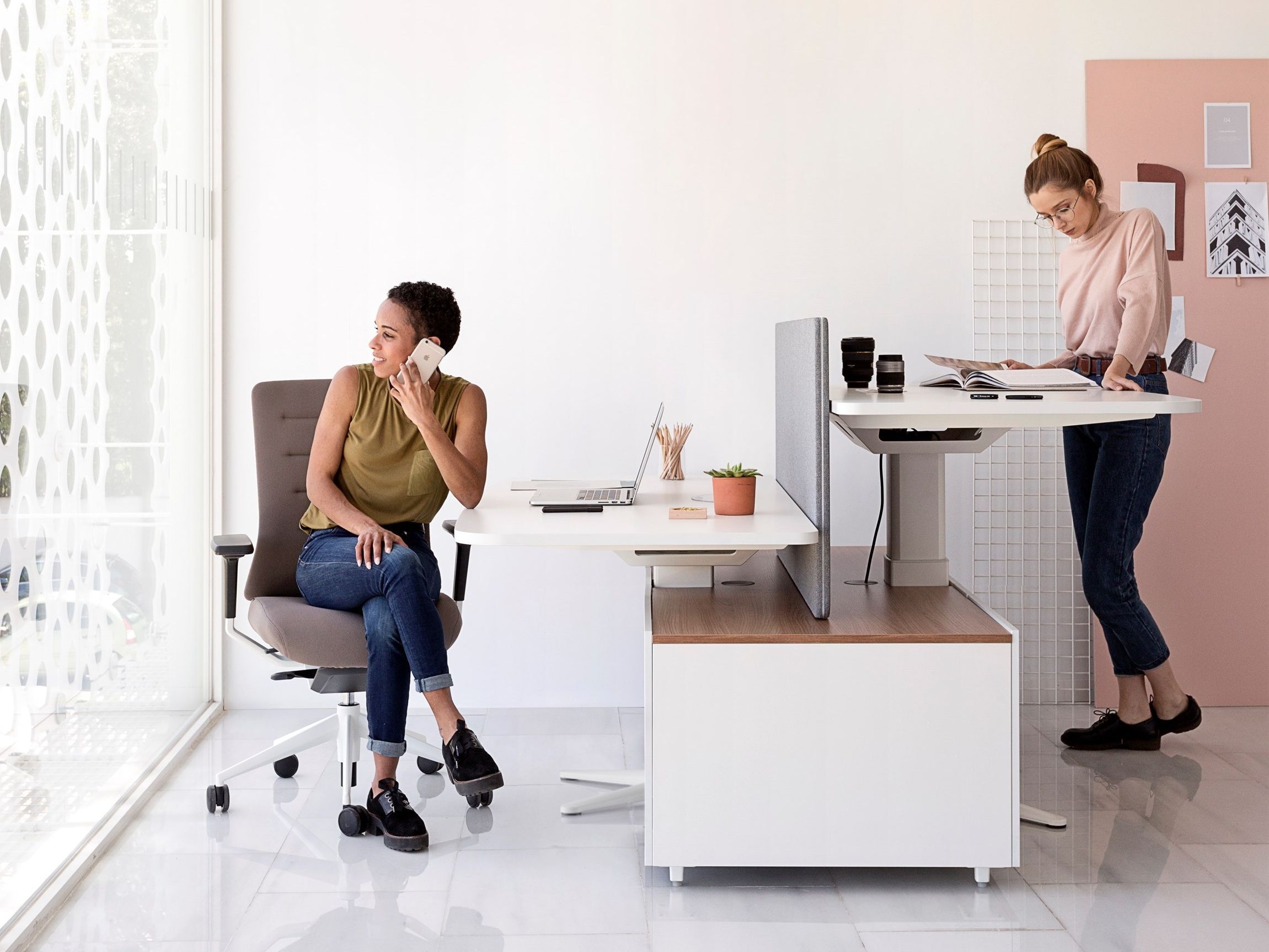 POWER 办公桌 By ACTIU | design Javier Cuñado