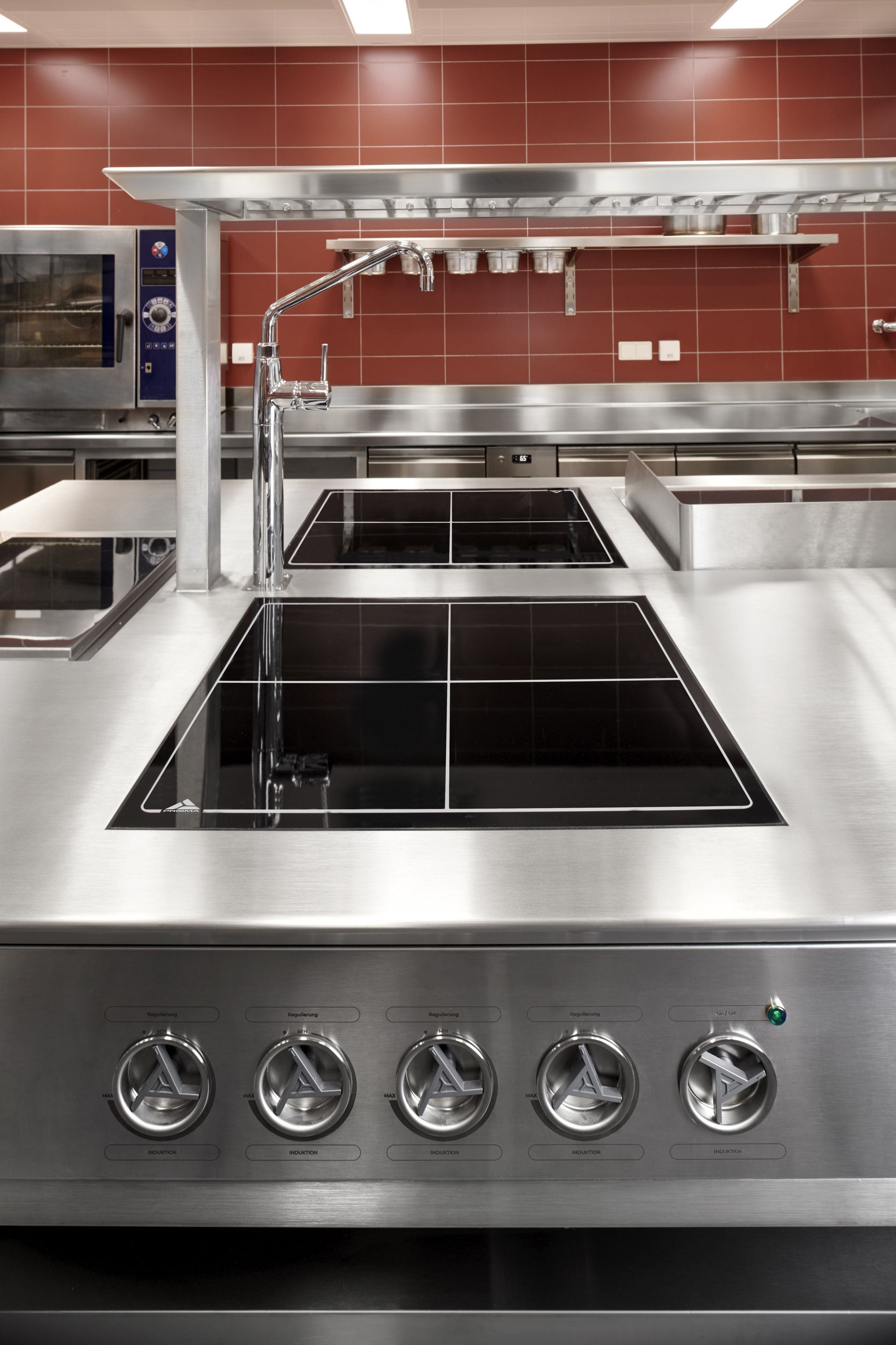 PROFESSIONAL KITCHENS Professional cooker By Prisma