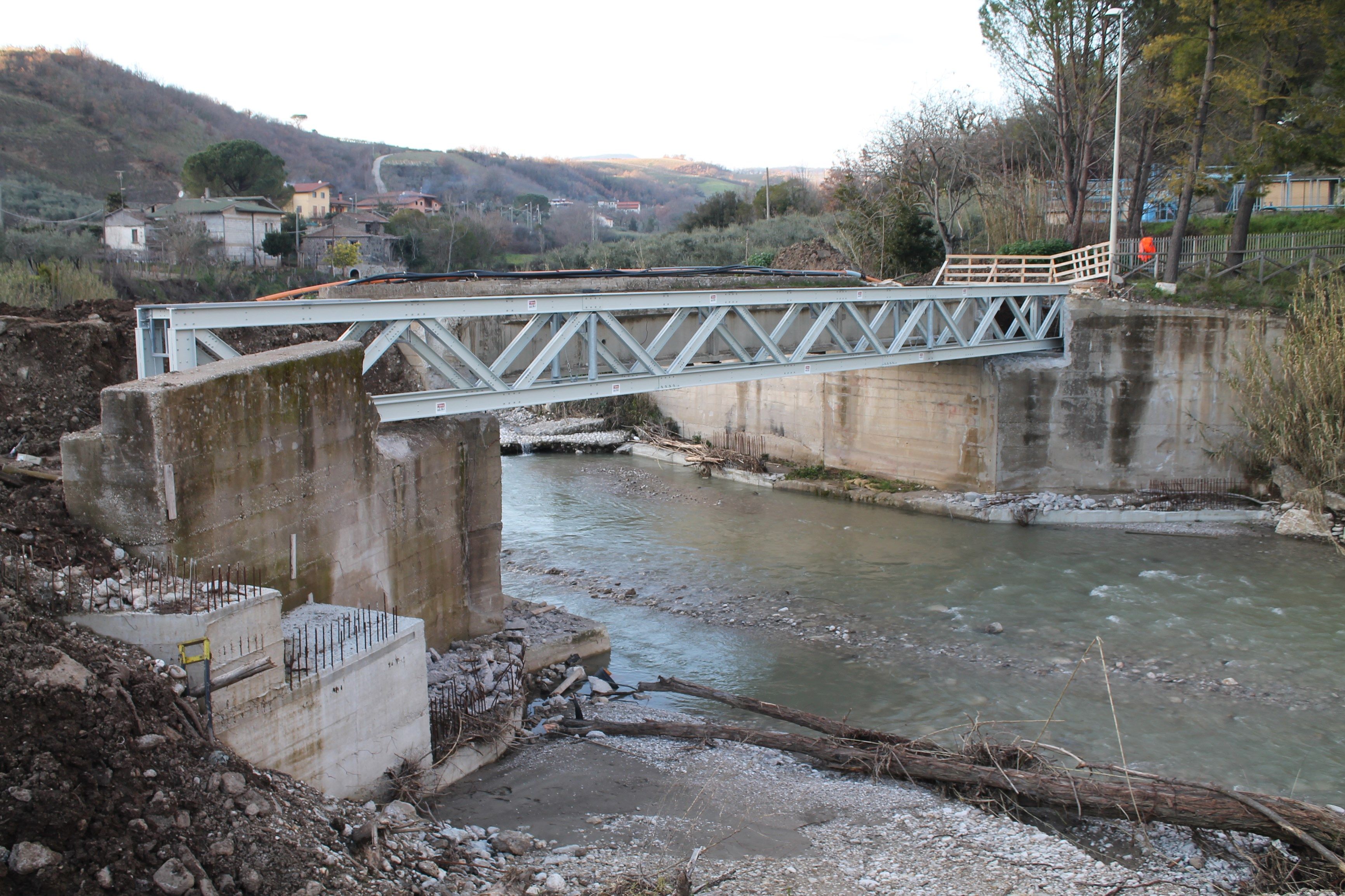 Structure in special material PROFILO PULTRUSO By Fibre Net