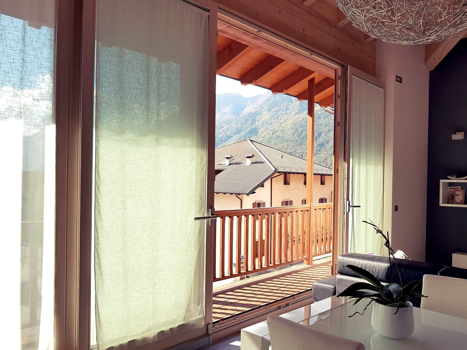 Flush sliding door PSK FLUSH SLIDING DOOR By Alpilegno