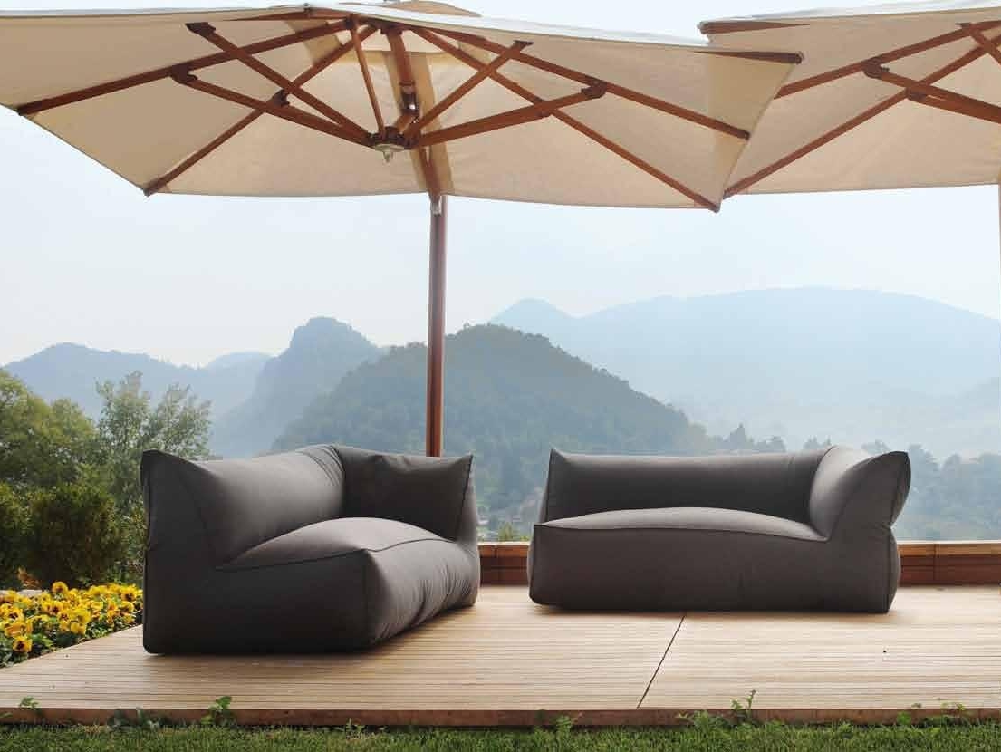 PUFFONE Fabric garden sofa By GART | design Gart Creative Lab