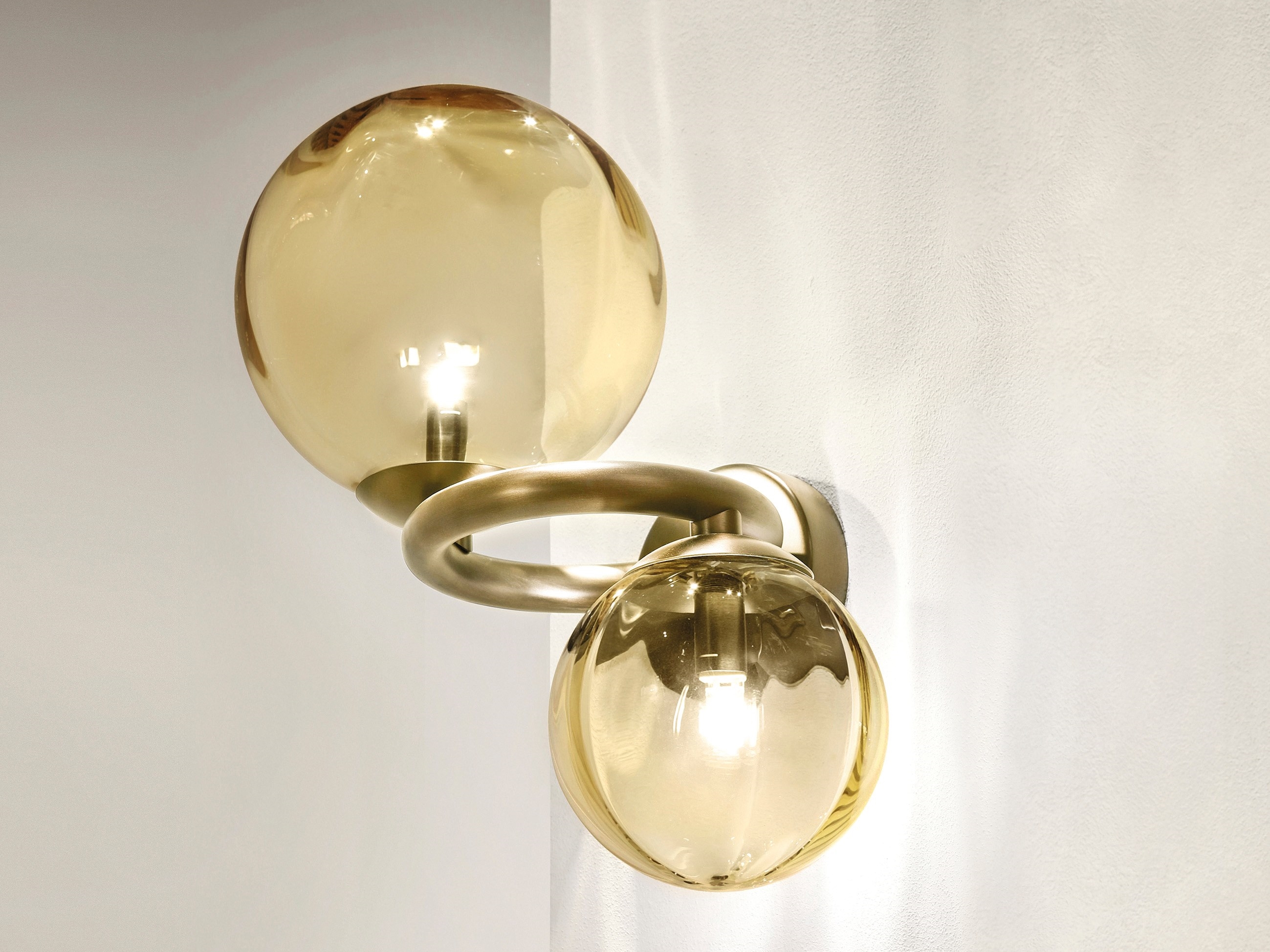 PUPPET RING AP Wall lamp By Vetreria Vistosi