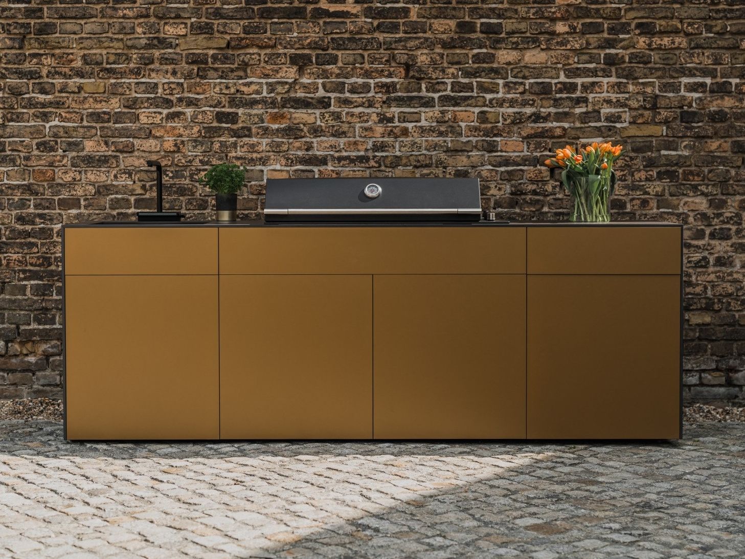 PURE Outdoor kitchen By Openair kitchen | design Guido Kurth