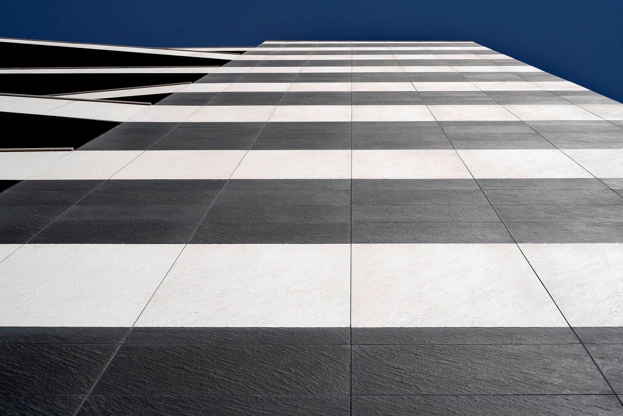 PURE Stoneo facade By ULMA Architectural Solutions