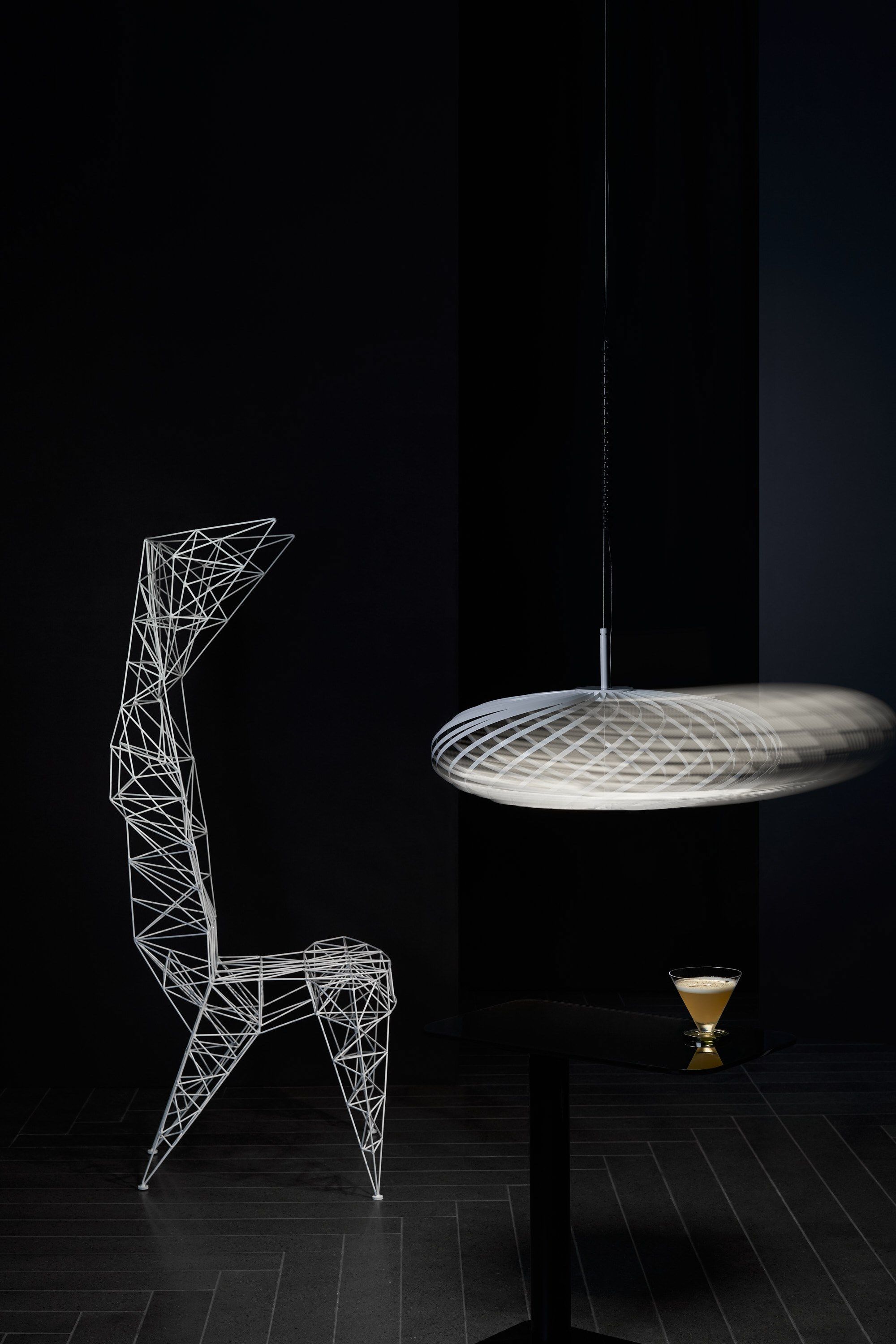 PYLON Steel chair By Tom Dixon | design Tom Dixon
