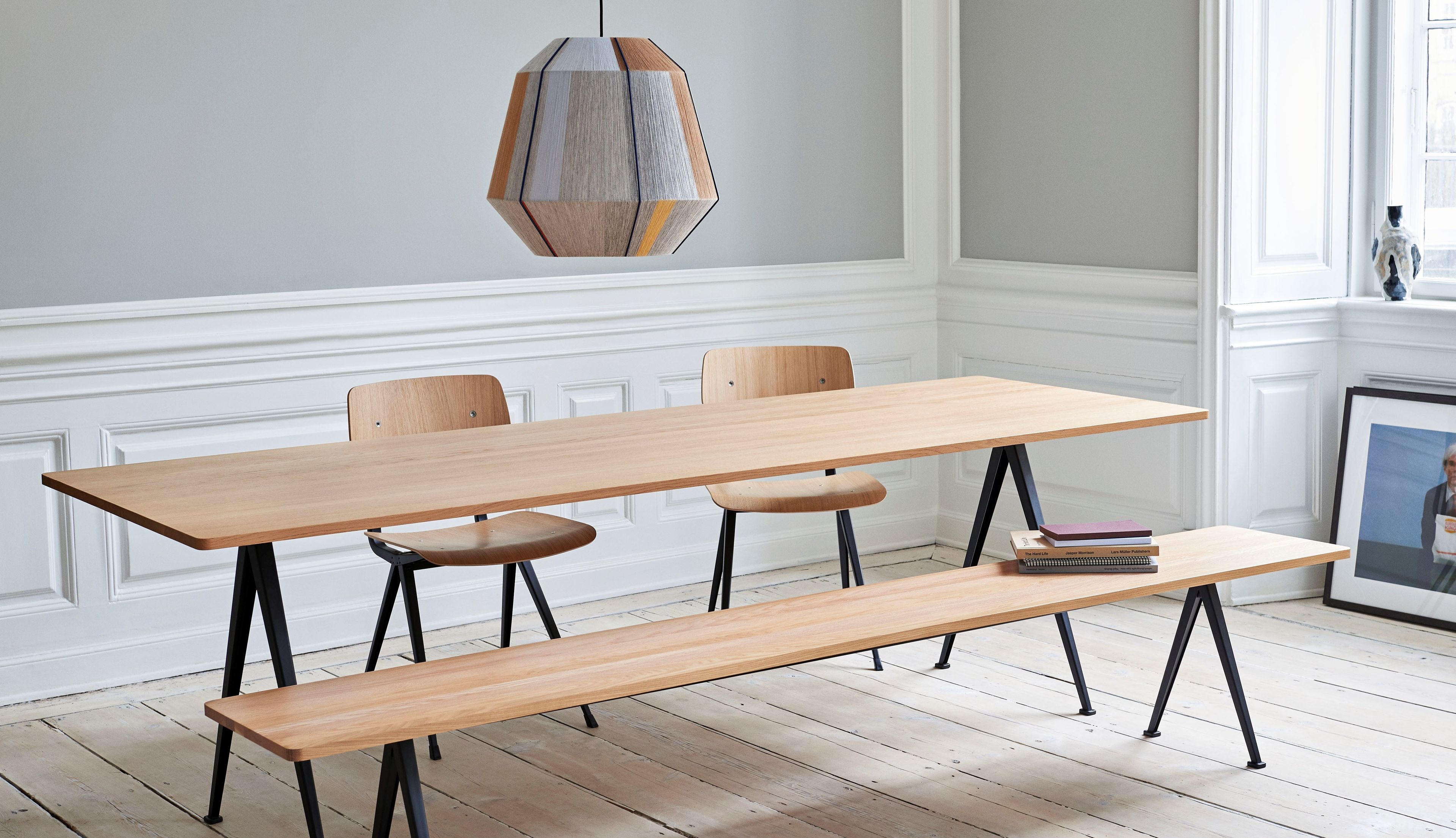 PYRAMID TABLE 02 Table By Hay