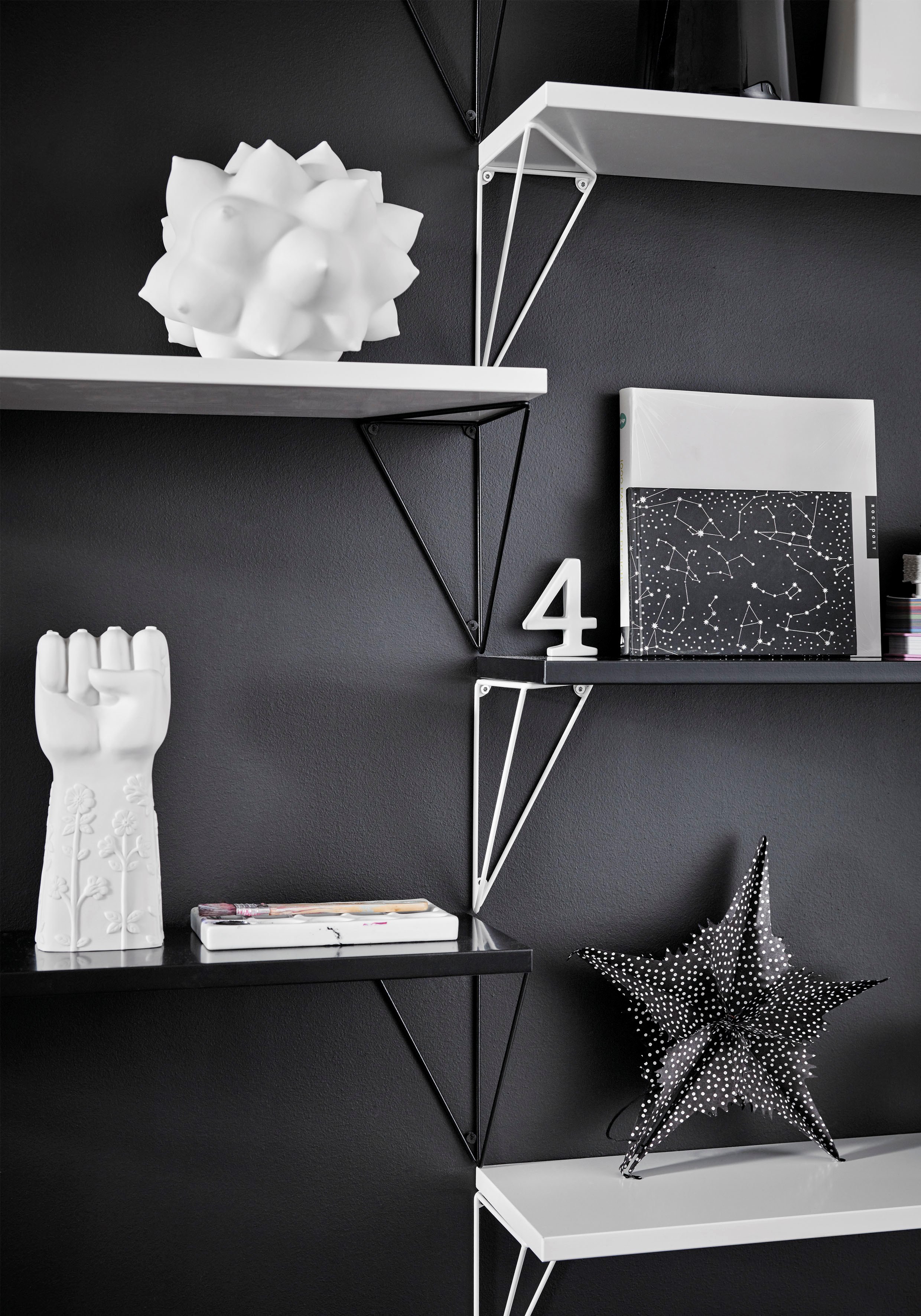 PYTHAGORAS | Wall shelf Pythagoras Collection By Maze design Gustav Rosén