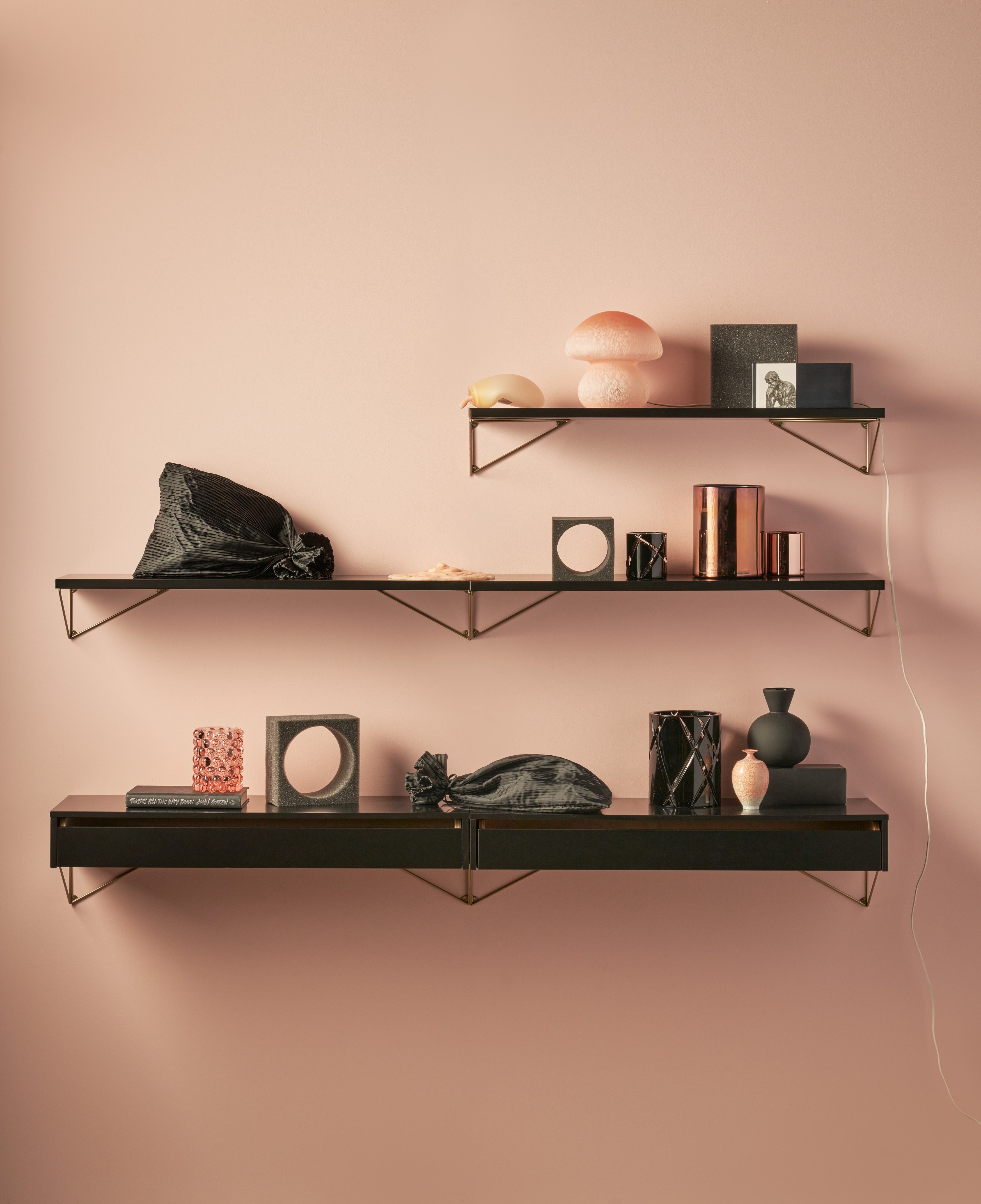 PYTHAGORAS | Wall shelf Pythagoras Collection By Maze design Gustav Rosén