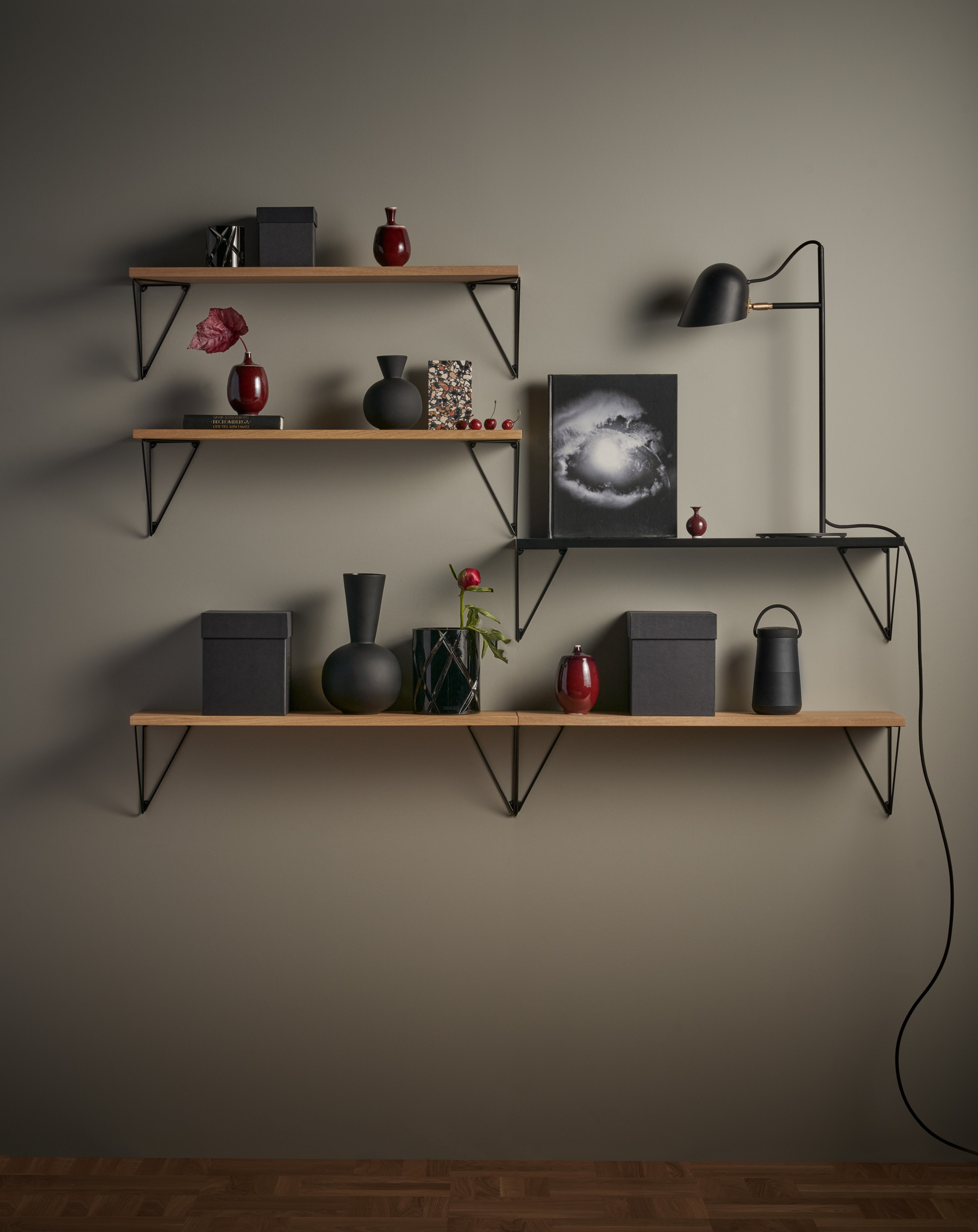PYTHAGORAS | Wall shelf Pythagoras Collection By Maze design Gustav Rosén