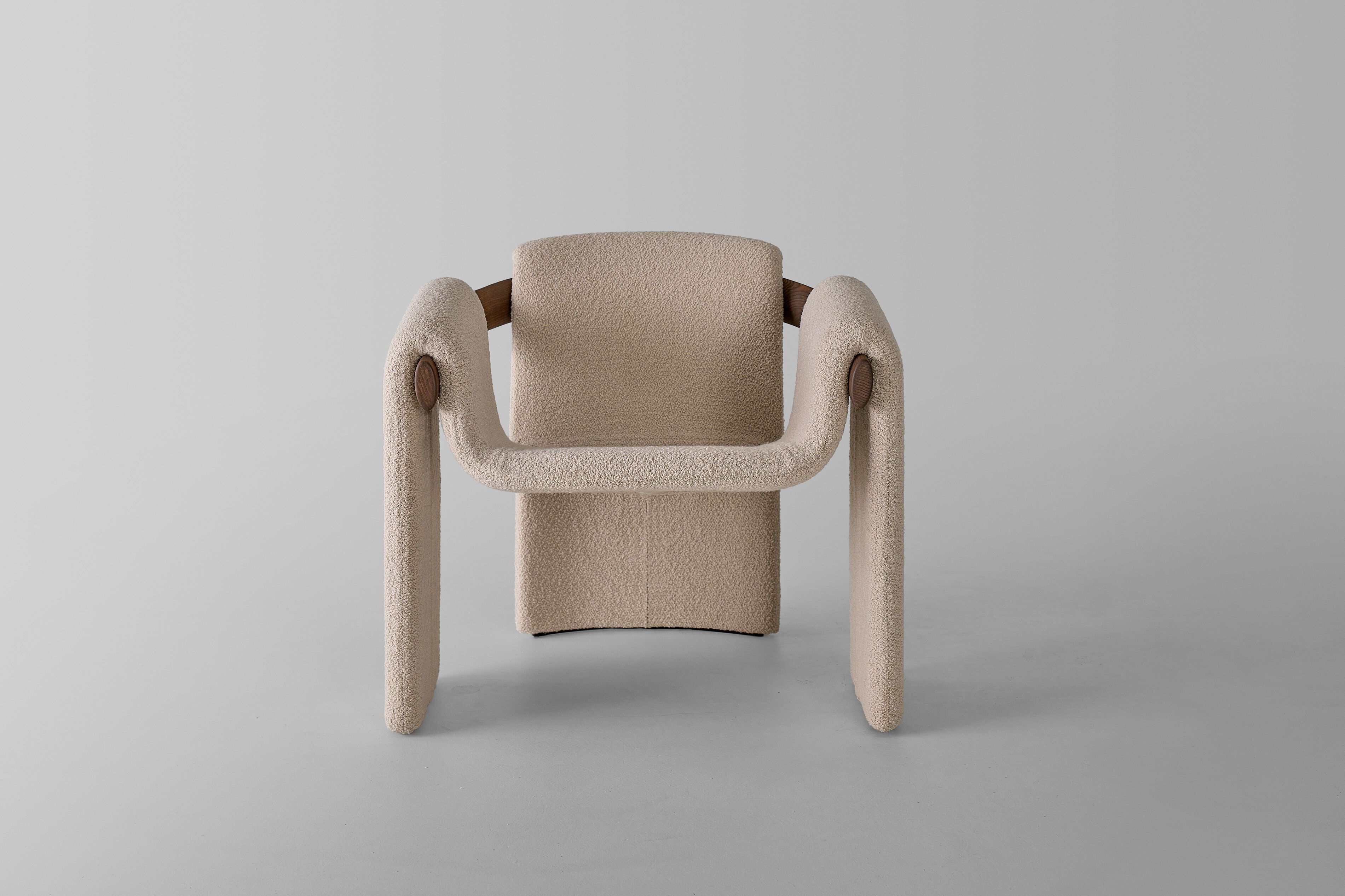 SARI LOUNGE Easy chair By Paolo Castelli | design Vittorio Paradiso