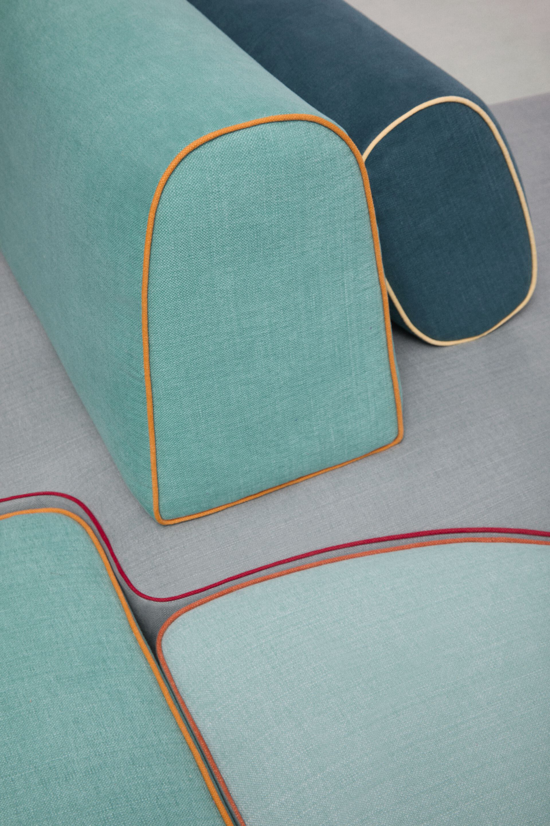 SNAKED Sofa By Paolo Nesi