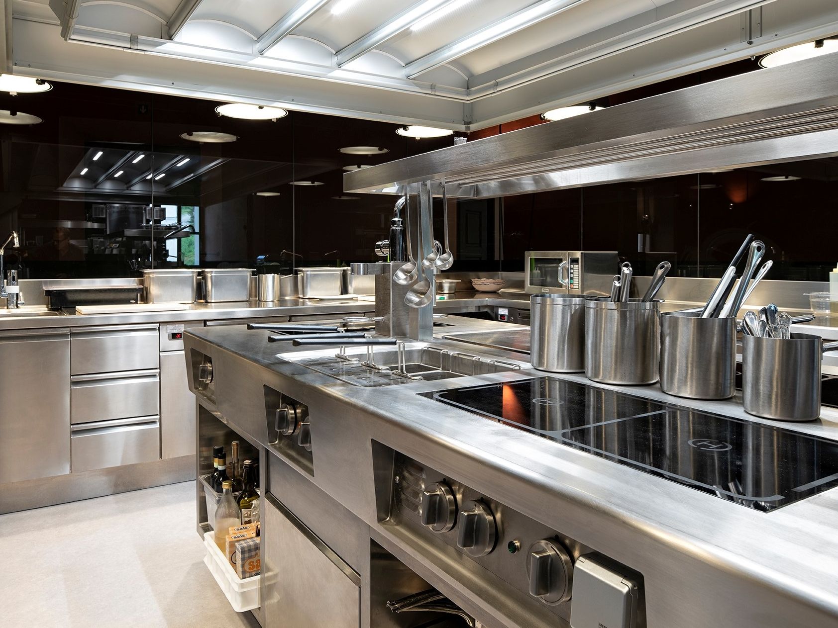 CUCINE PROFESSIONALI Cucina a libera installazione professionale By Prisma