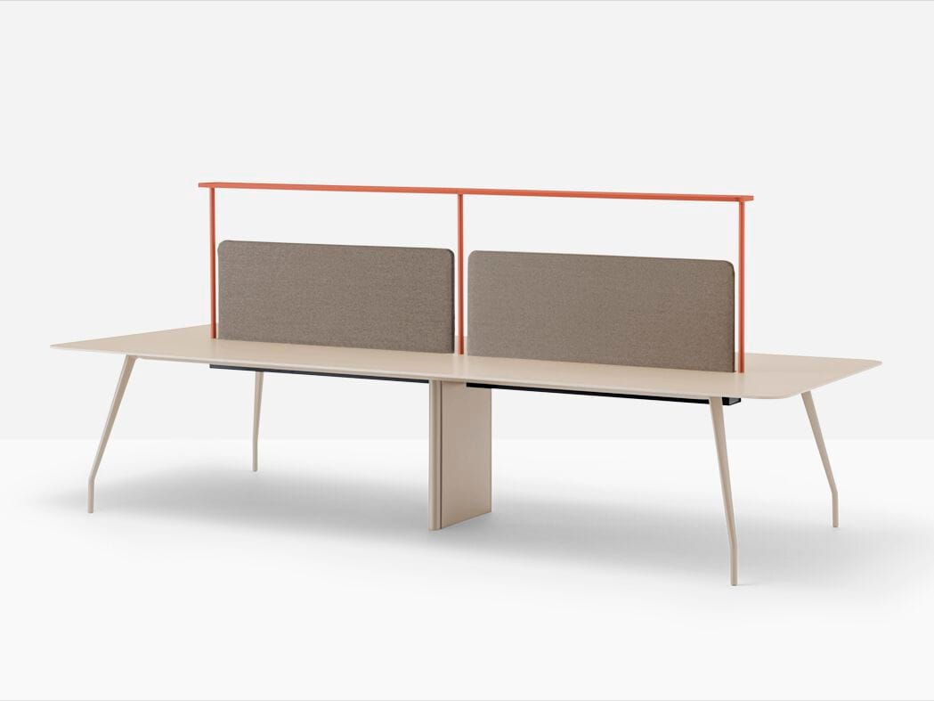 RIZZ WORKSTATION Office desk By Pedrali