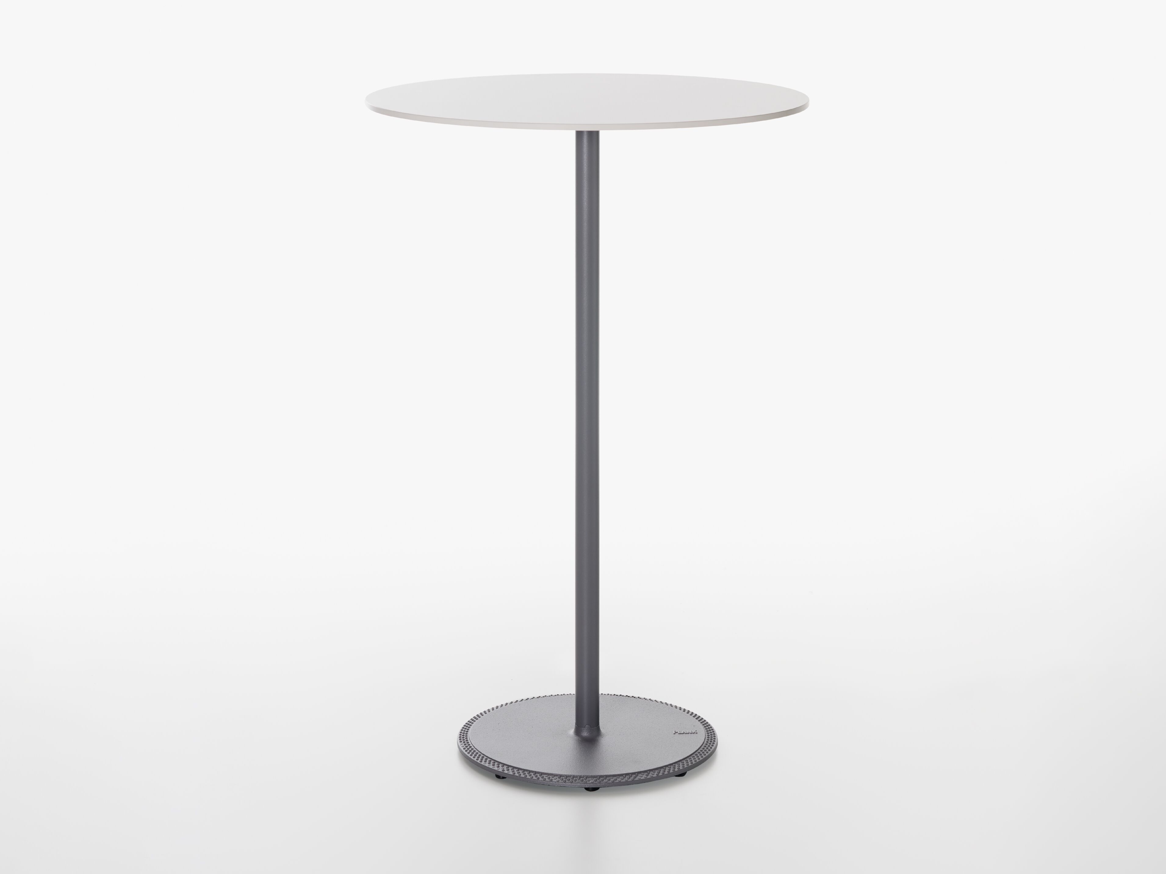 BON Table By Plank | design Cisotti + Laube