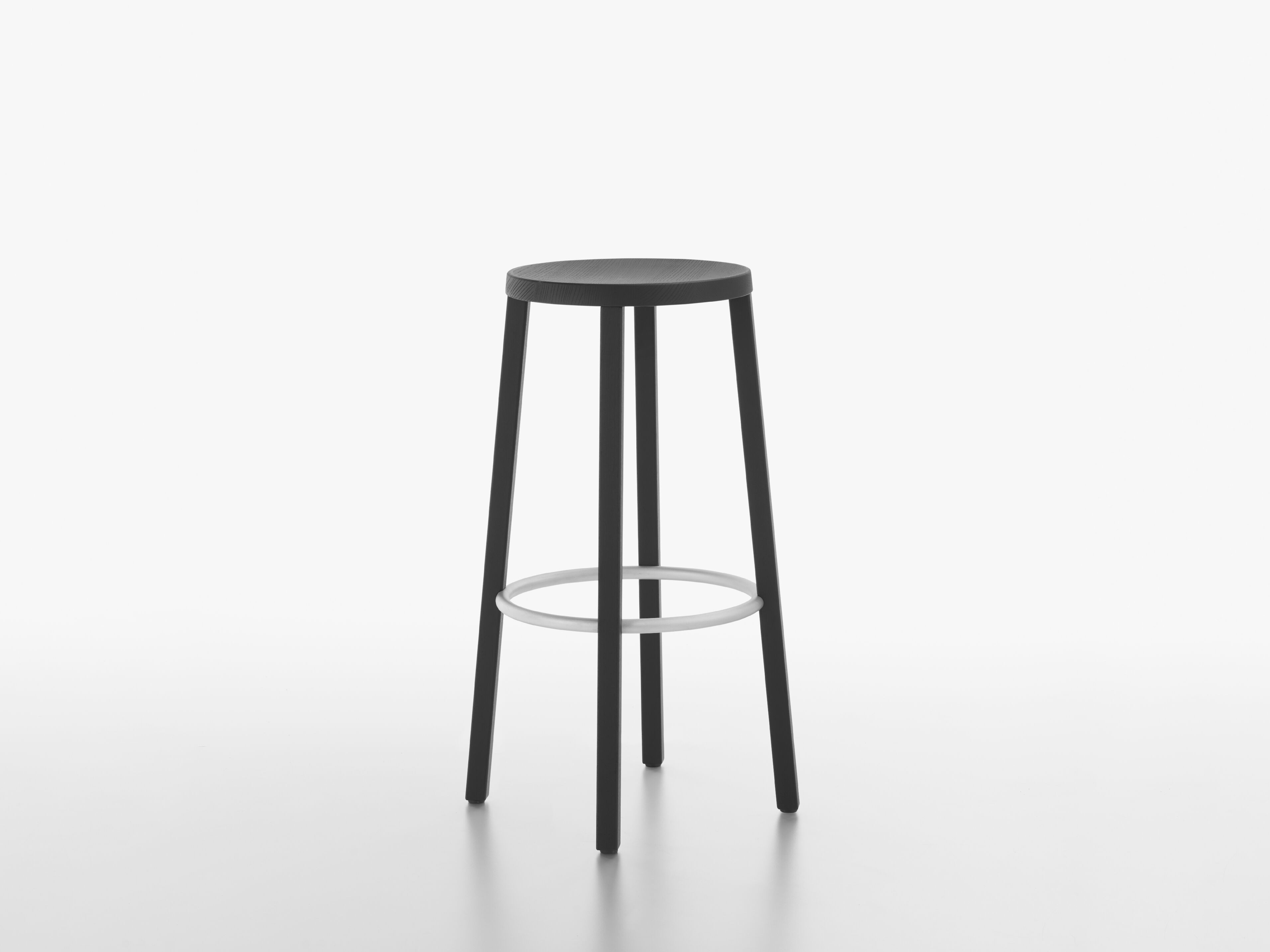 BLOCCO Ash stool By Plank | design Naoto Fukasawa