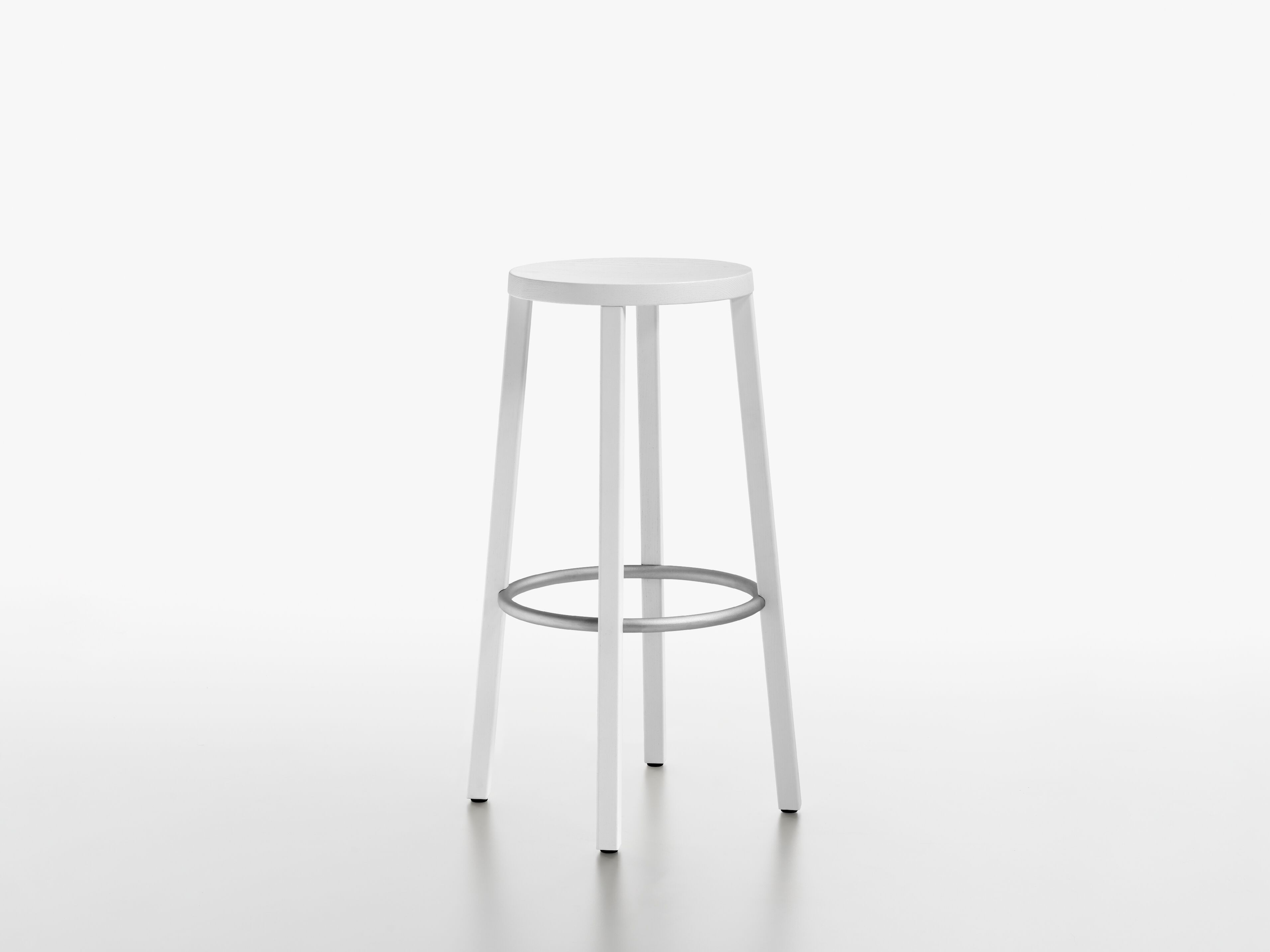 BLOCCO Ash stool By Plank | design Naoto Fukasawa