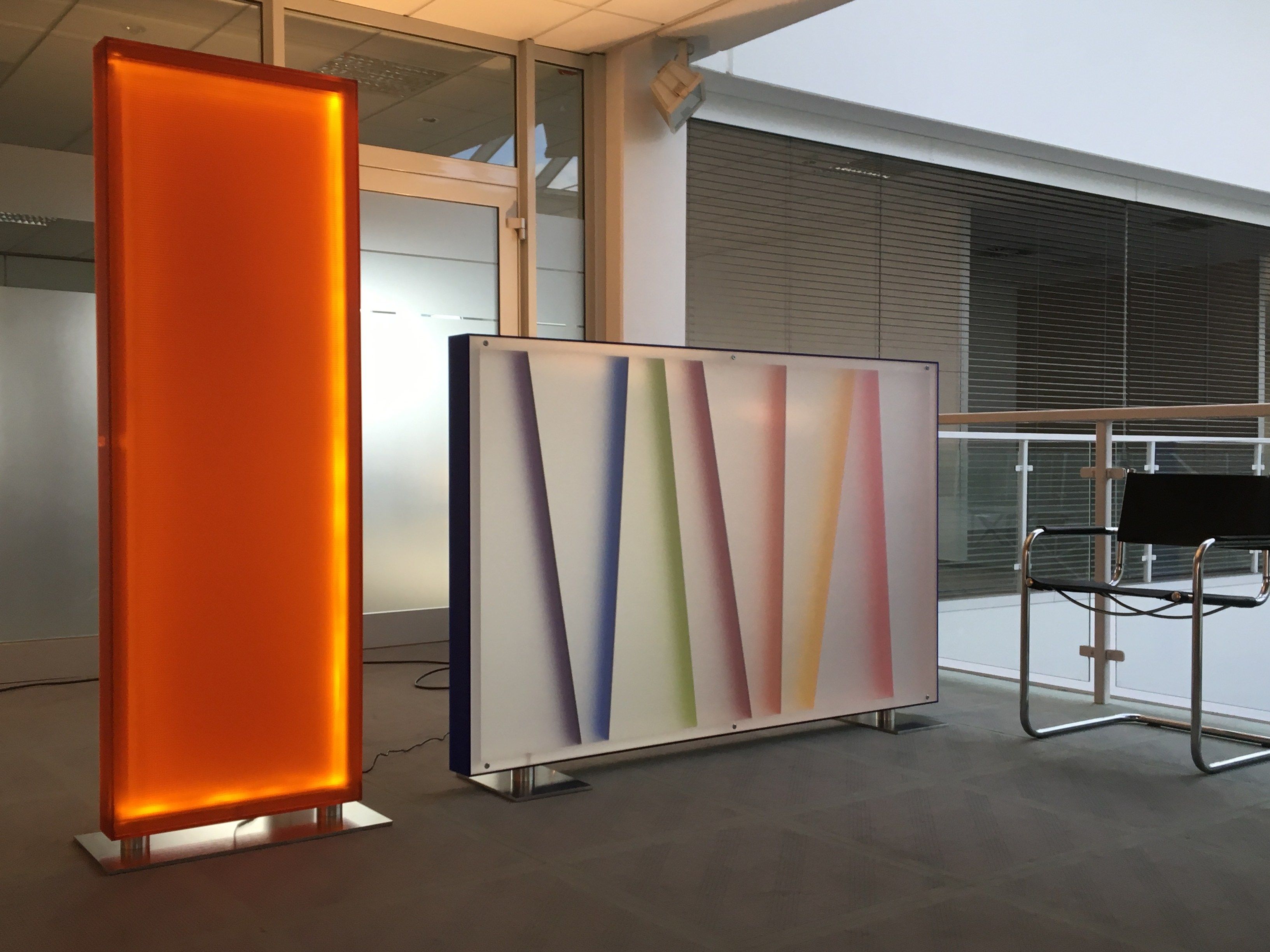 Translucent room divider By Seven Colors Design