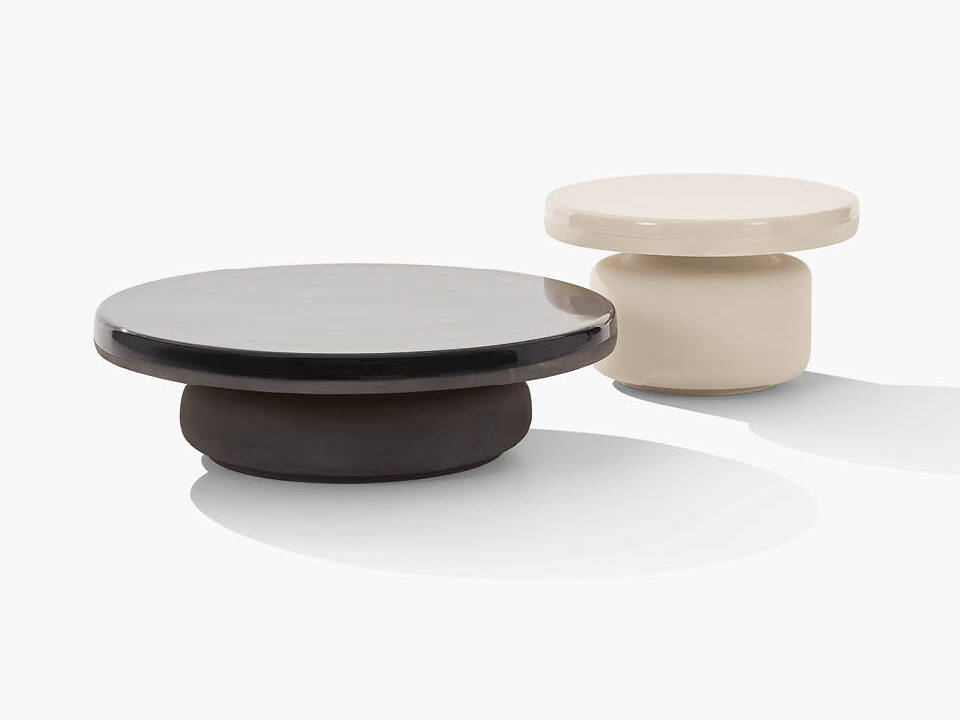 CREW Round garden side table By Poliform
