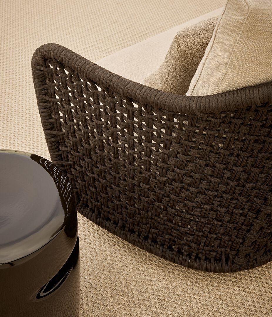 MAD OUT Garden sofa By Poliform