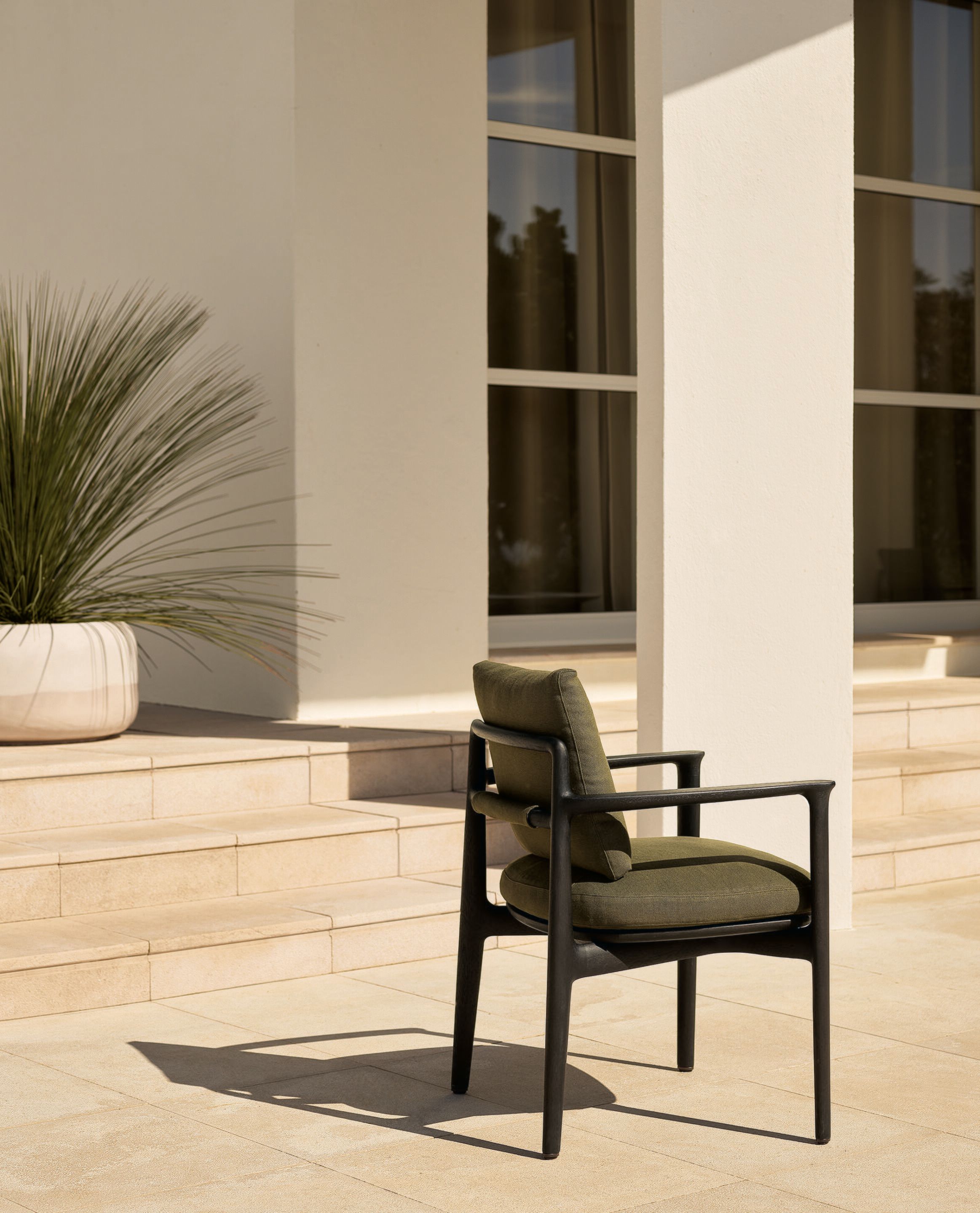 MAGNOLIA Chair By Poliform