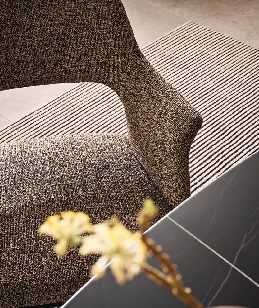 SOPHIE LITE 椅子 By Poliform | design Emmanuel Gallina