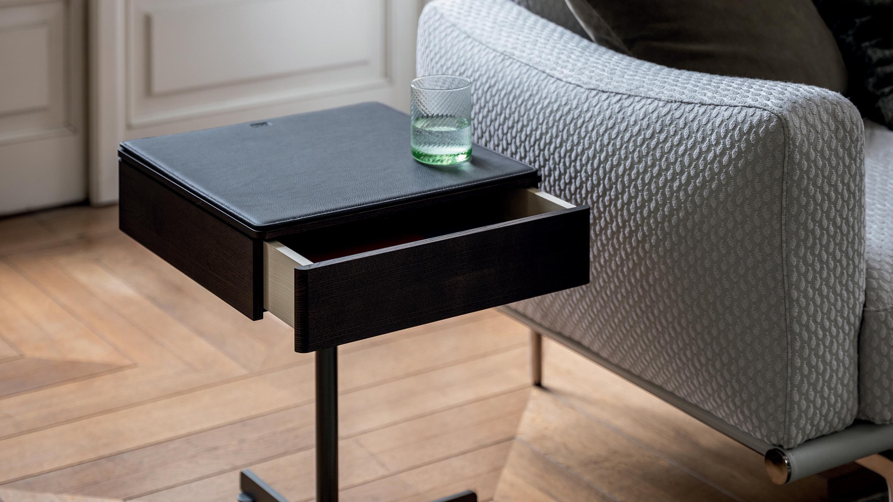 BOB Coffee table By Poltrona Frau