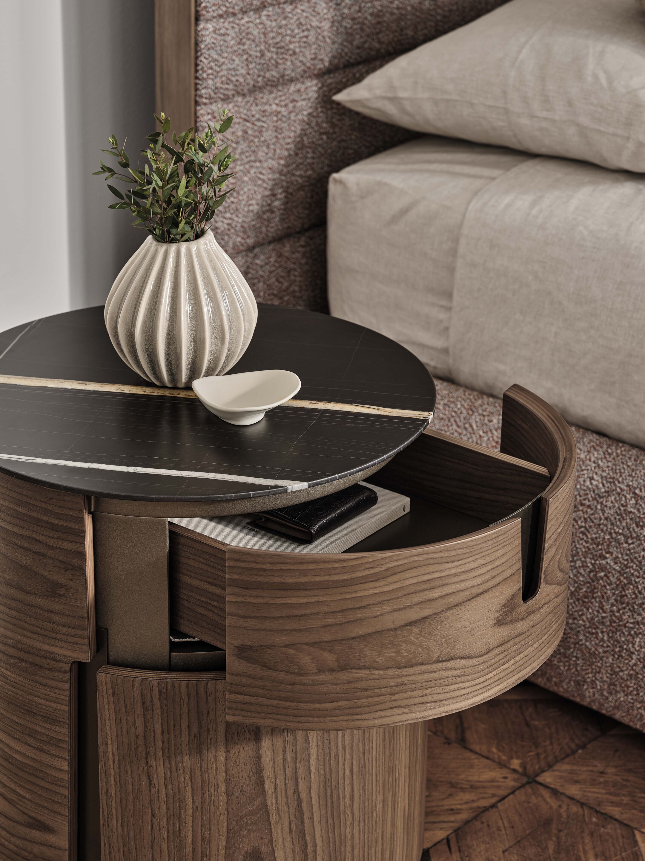 TYLSA NIGHT 54 Wooden bedside table By Porada