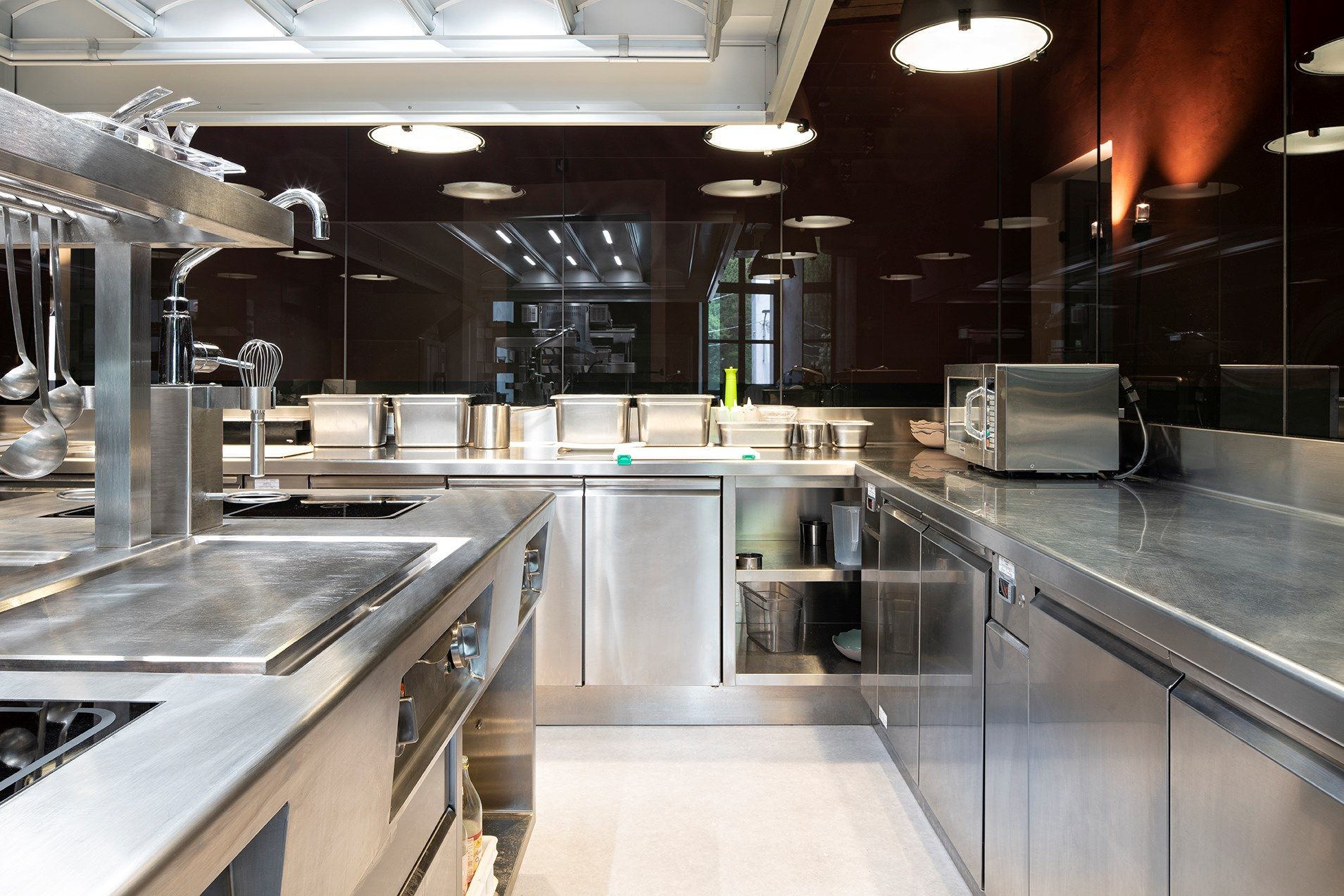 CUCINE PROFESSIONALI Cucina a libera installazione professionale By Prisma