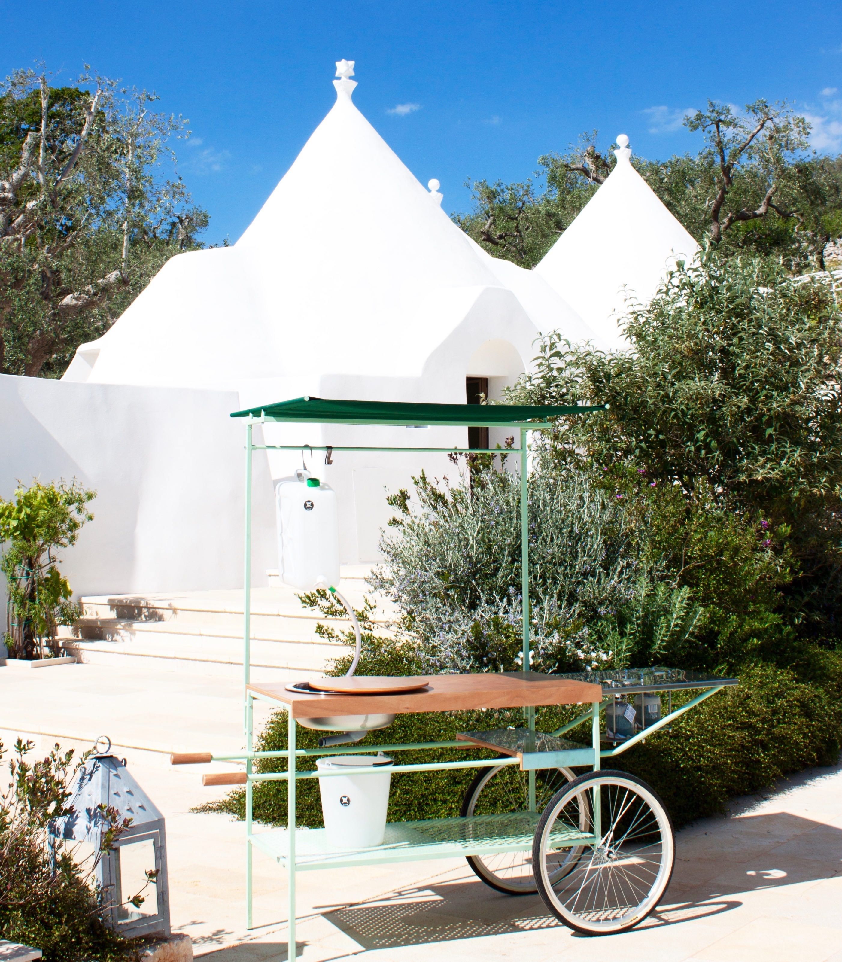 Q-CINA Mobile kitchen By Officine Tamborrino | design MoMAng