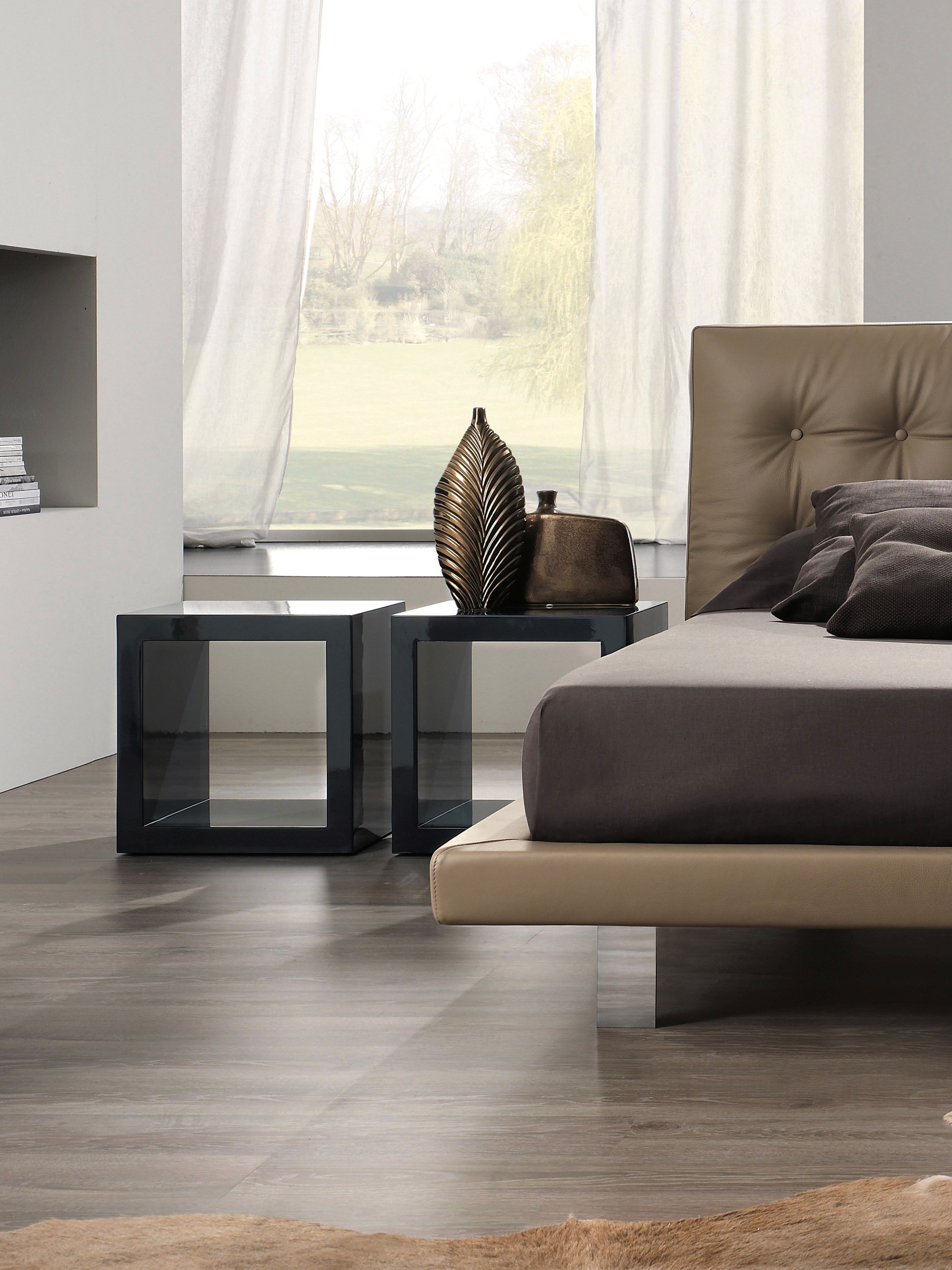 QUADRO Square MDF coffee table By Duomo Design