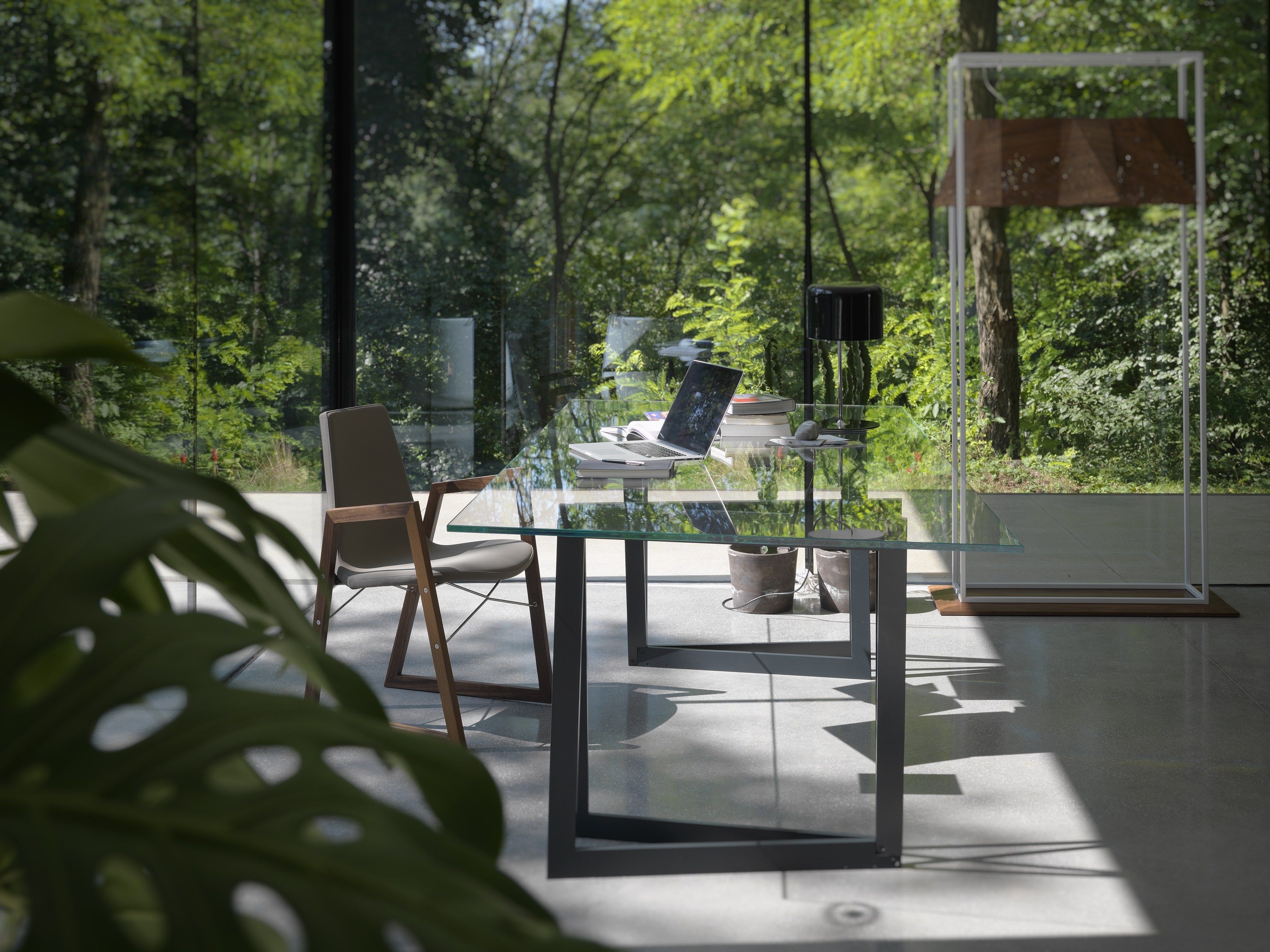 QUADROR™ 02 Table By Casamania & Horm | design Dror