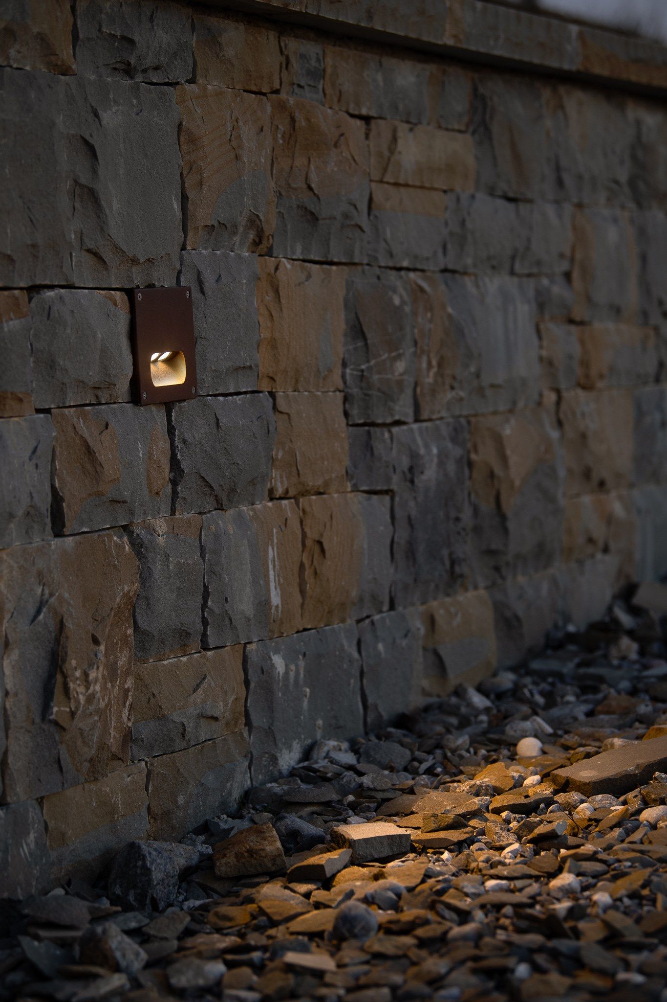 QUARA Segnapasso By Linea Light Group