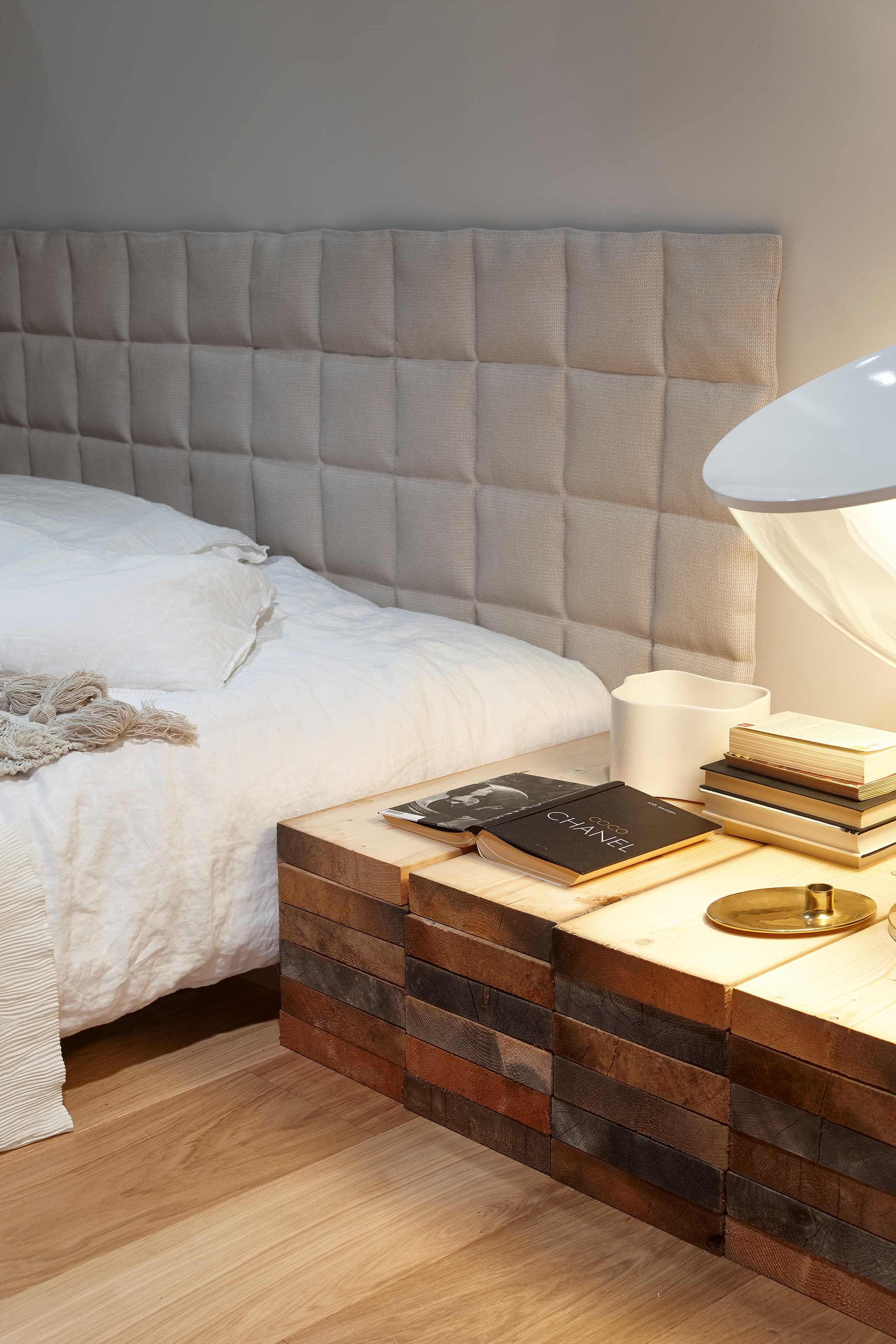 QUILTED BED Cotton headboard By Woodnotes | design Ulla Koskinen