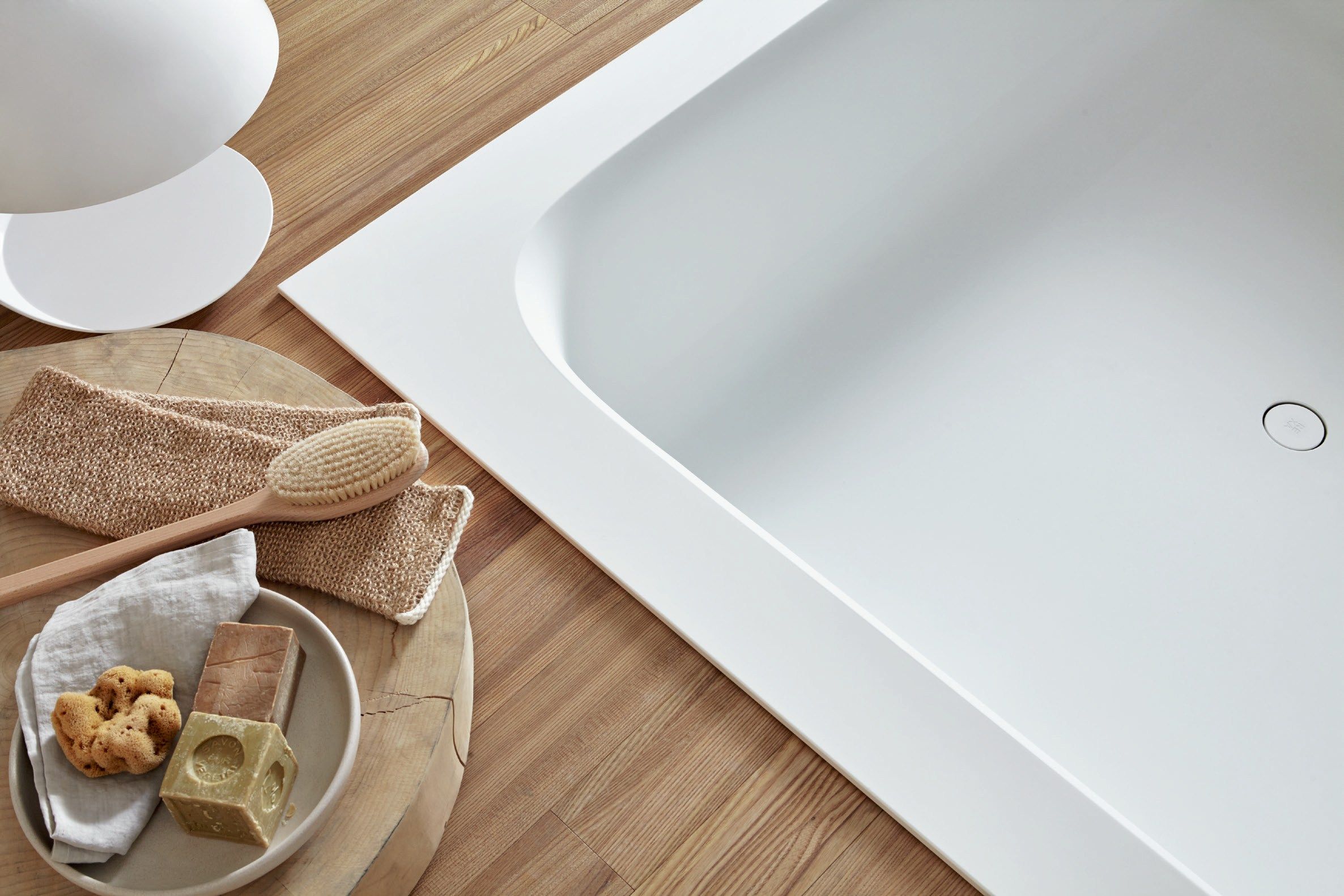 R1 | Built-in bathtub By Rexa Design design Monica Graffeo