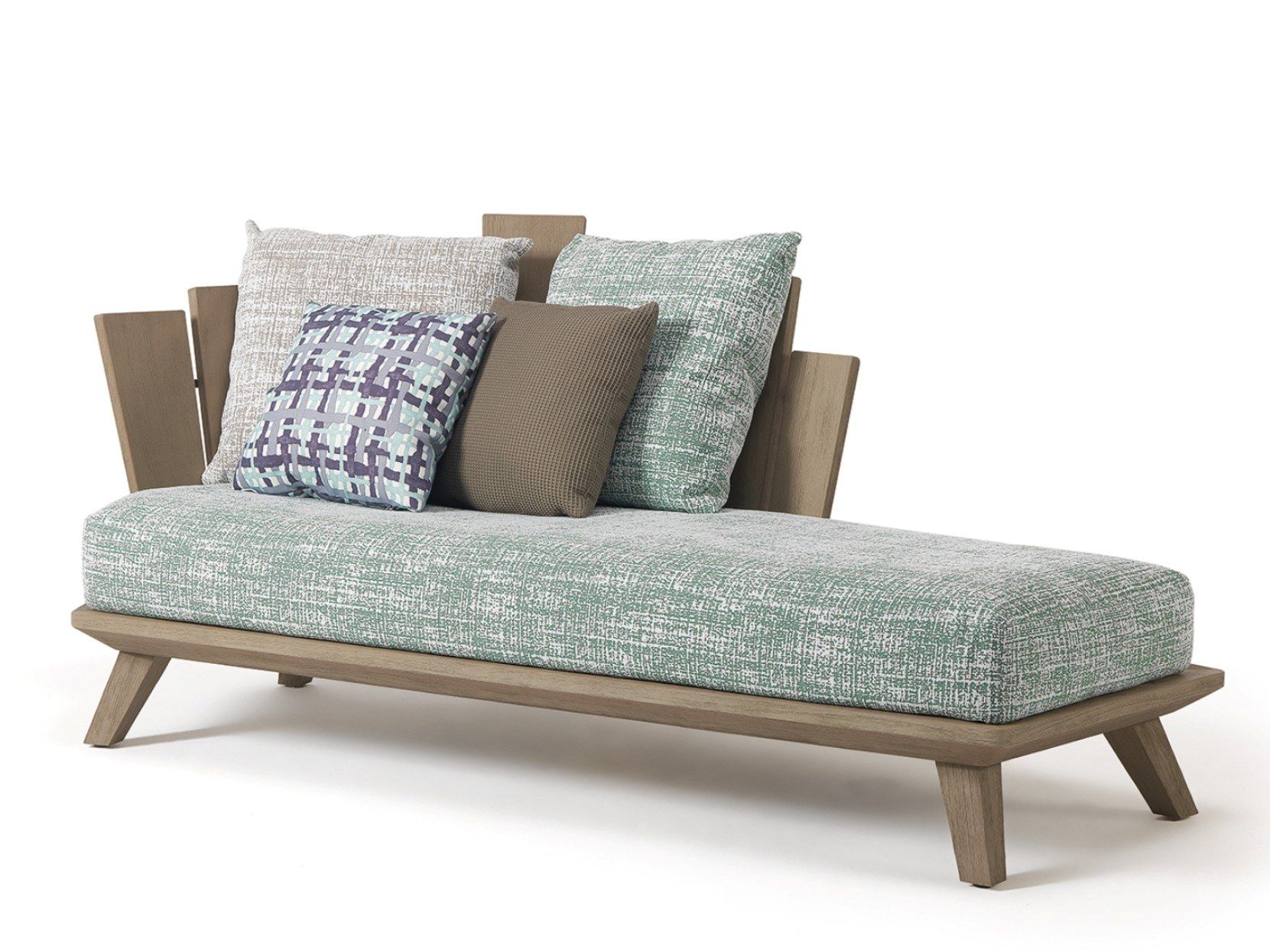 RAFAEL Teak garden daybed By Ethimo | design Paola Navone