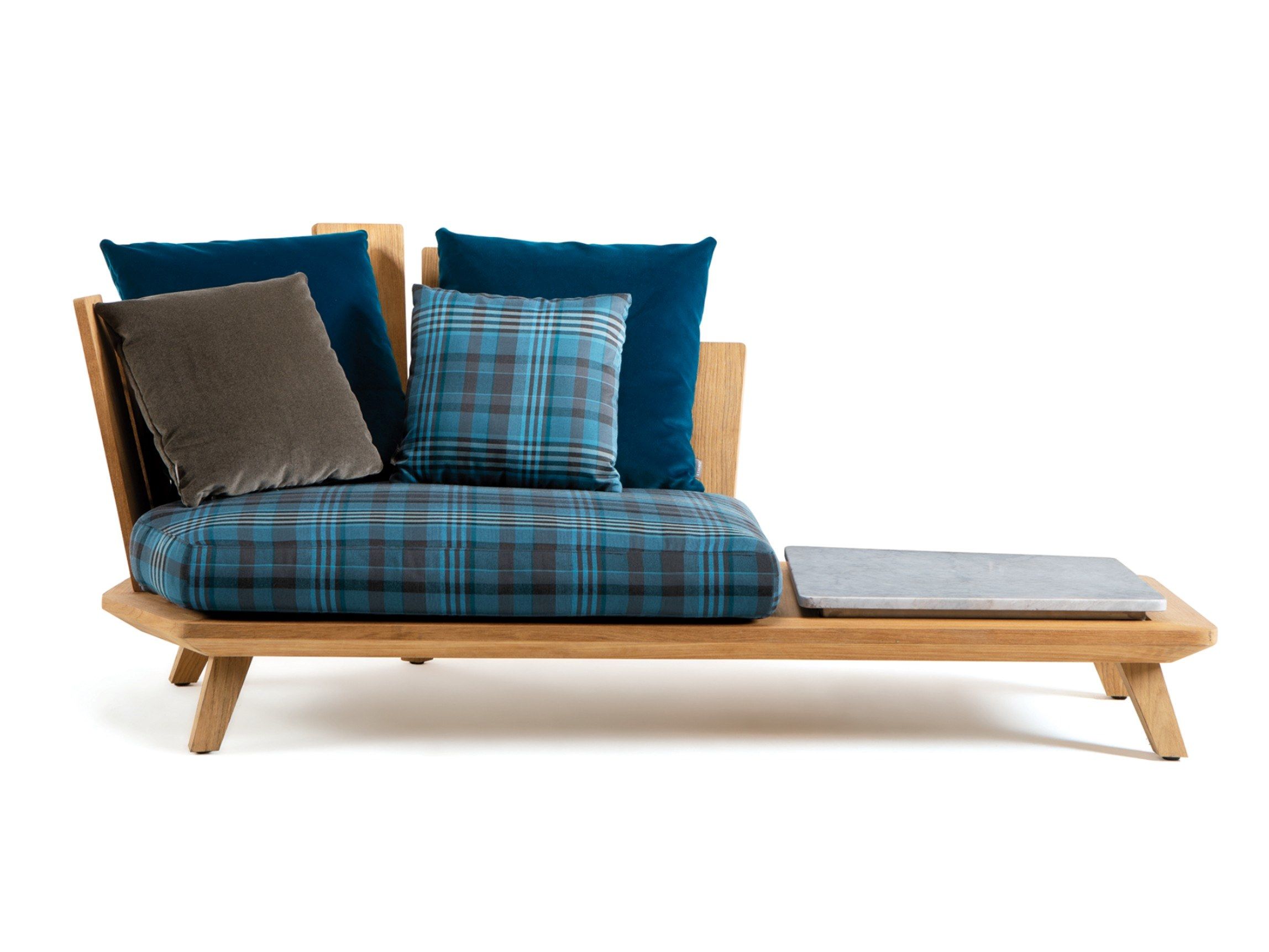 RAFAEL Daybed in teak con tavolino By Ethimo | design Paola Navone