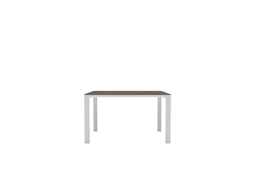 RAGLAN TABLE TECHNICAL STONE 茶几 By Andreu World | design Piergiorgio ...