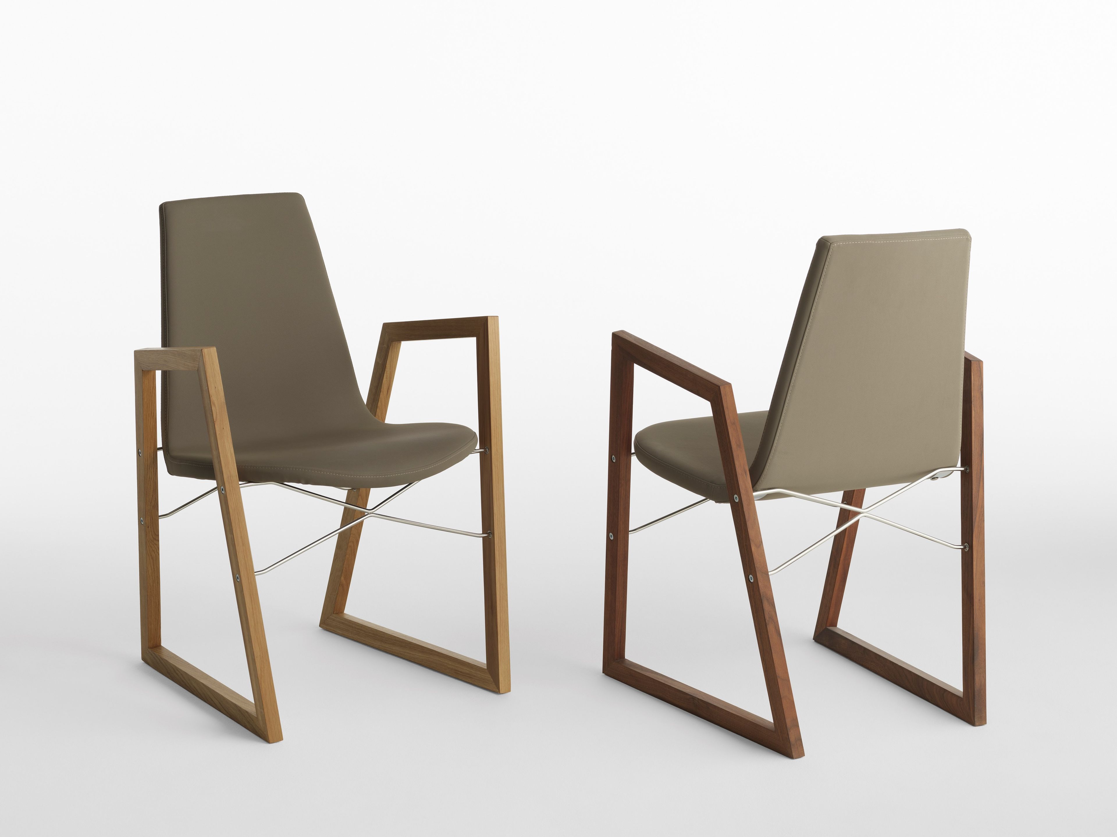 RAY | Easy chair Sled base chair with armrests By Casamania & Horm