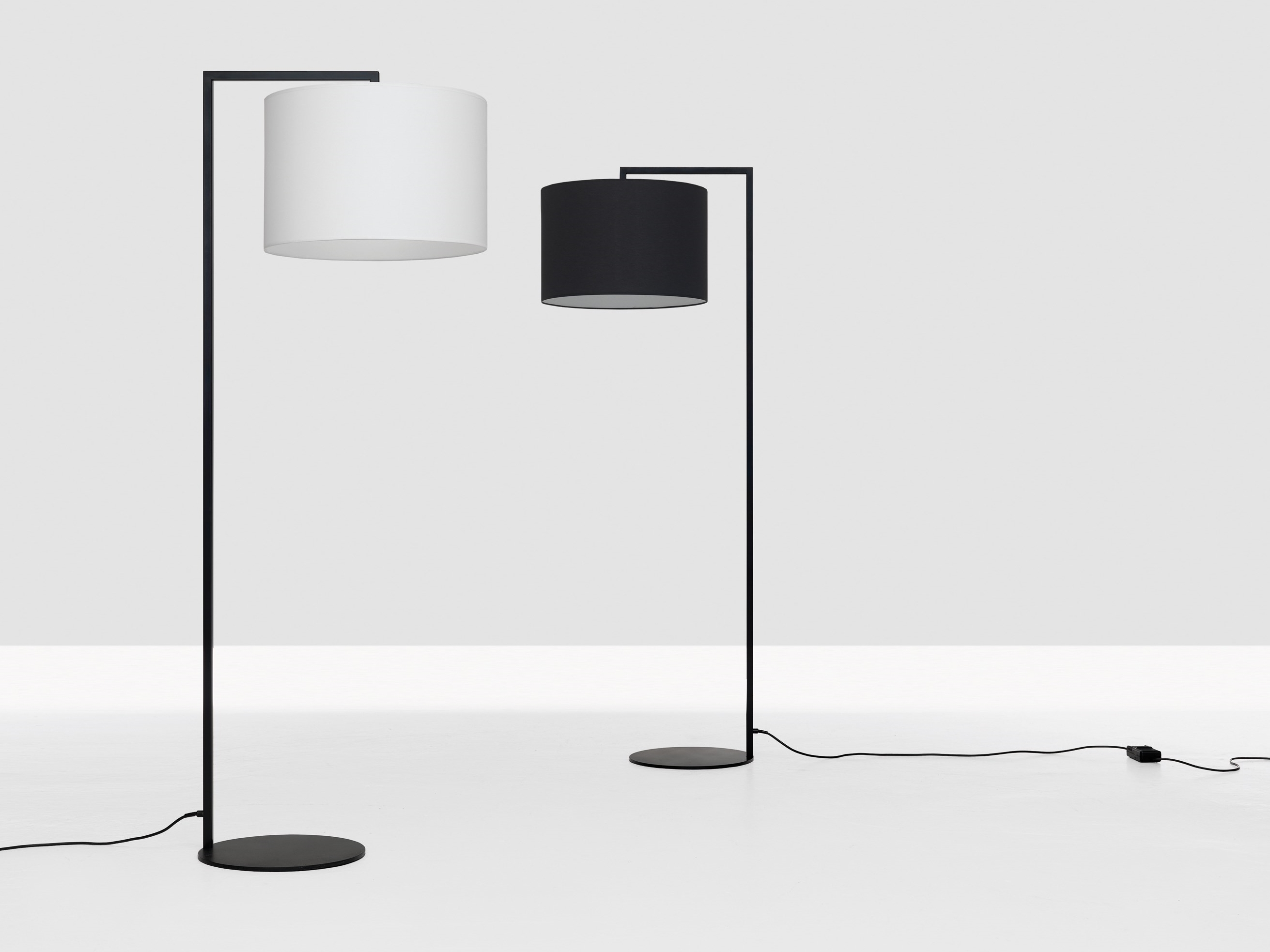 Fabric floor lamp READ NOON By ZEITRAUM design El Schmid