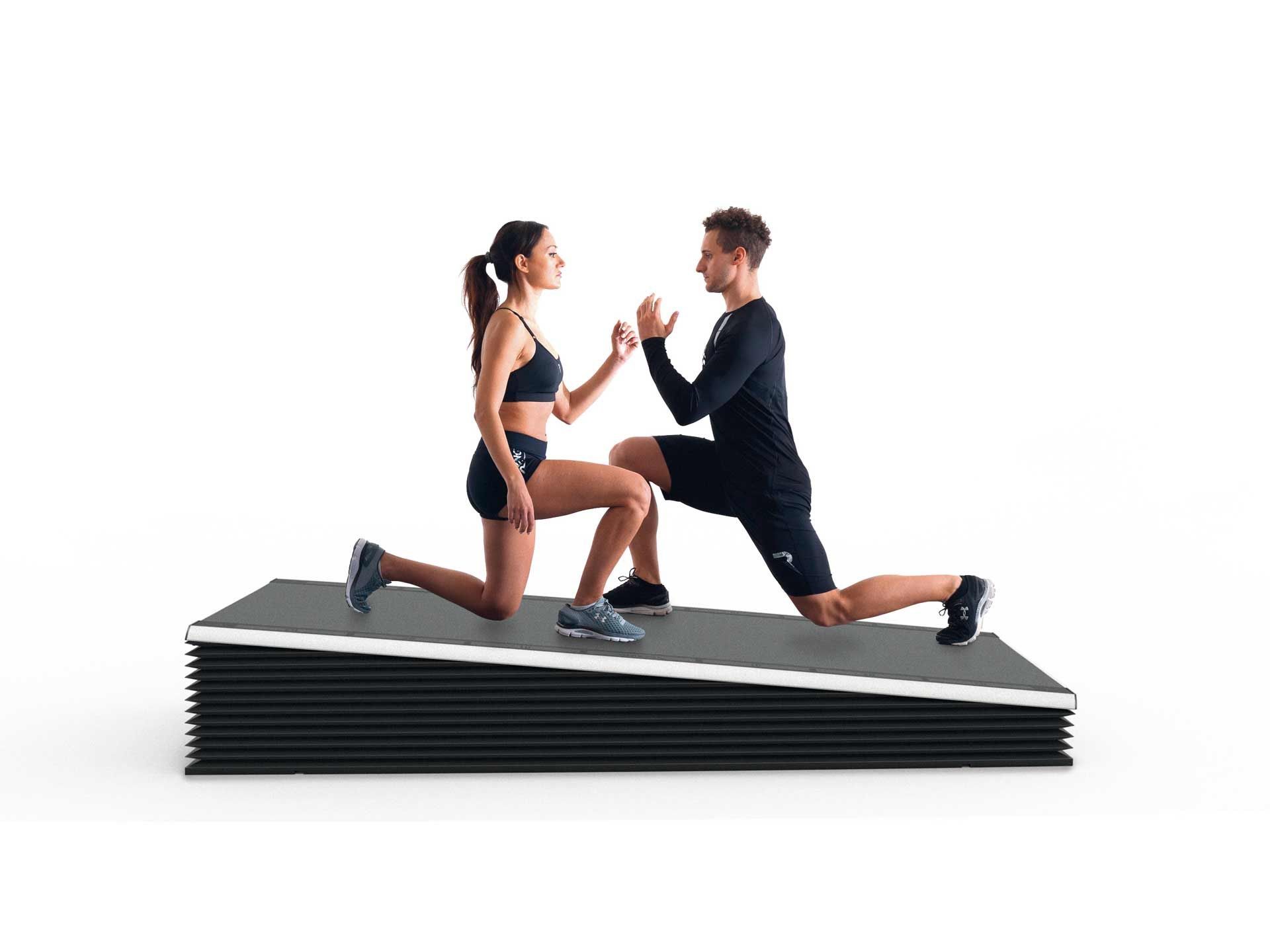 REAX BOARD Smart floor for functional training By REAXING